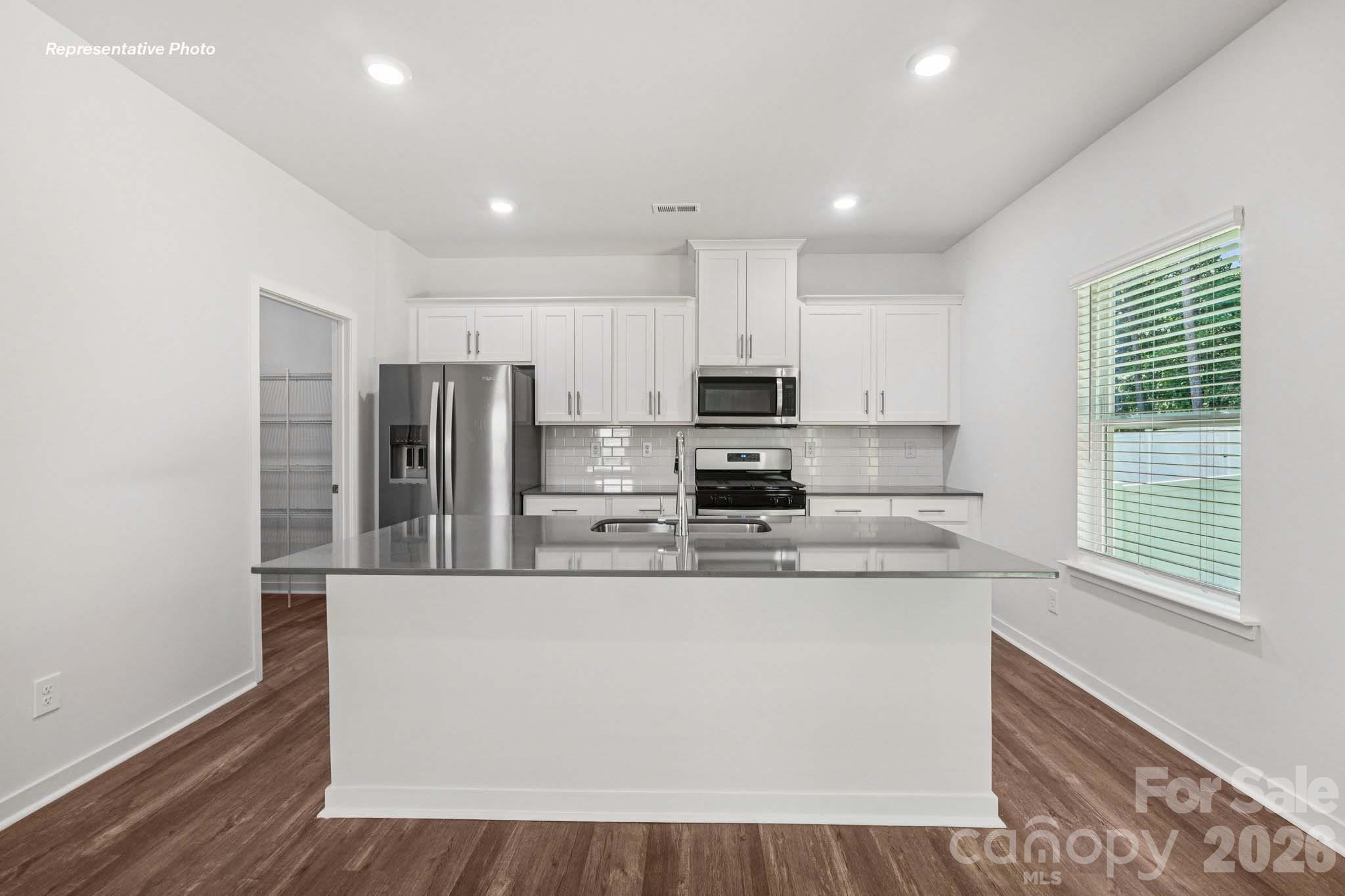 Photo 8 of 5124 Parker Forest Drive, Charlotte, NC