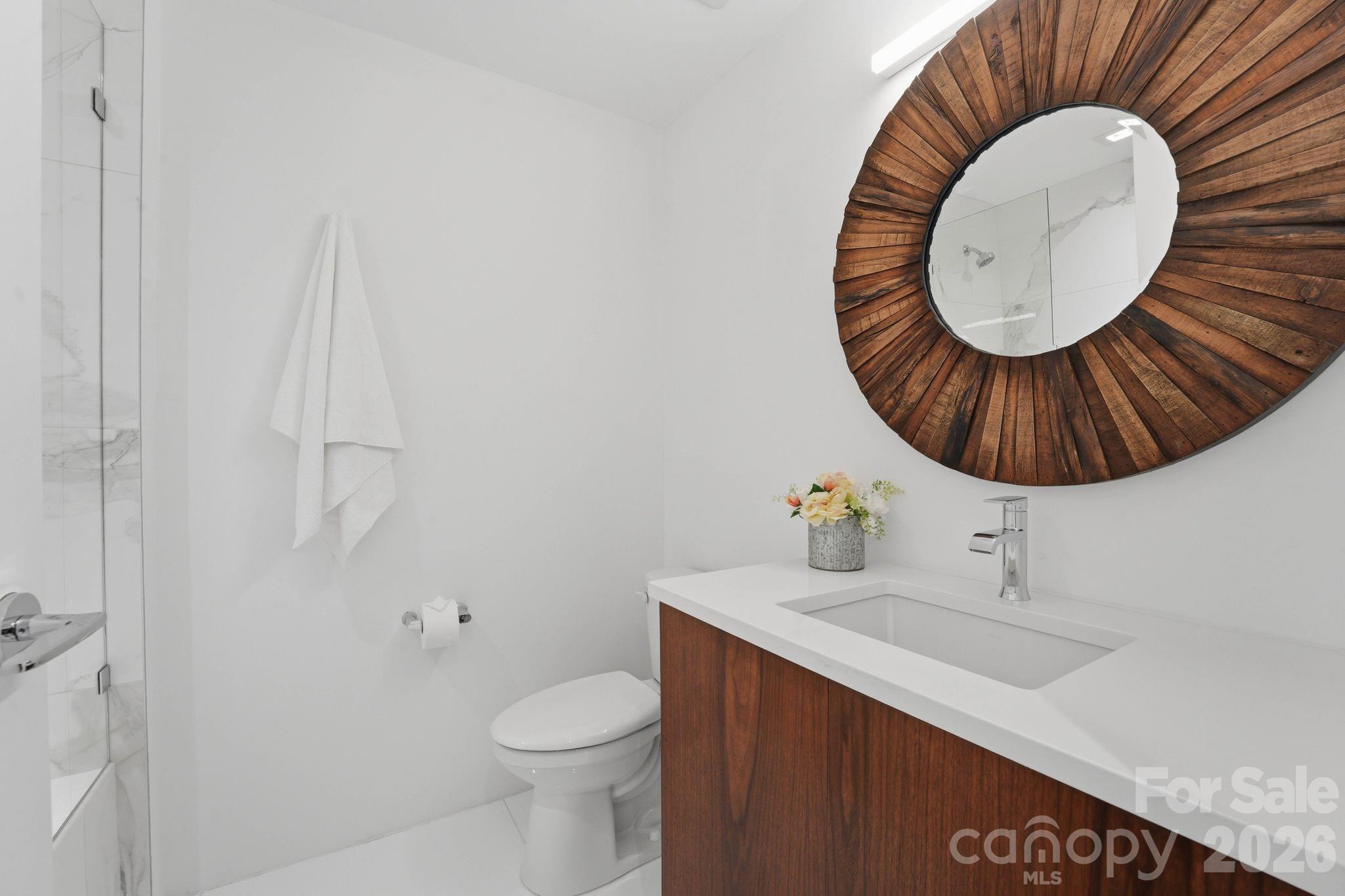 Photo 43 of 304 Frazier Avenue, Charlotte, NC