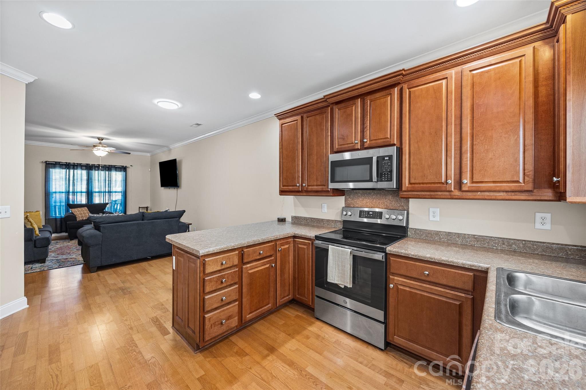 213 Quality Drive, Mount Holly, NC - photo 9 of 37