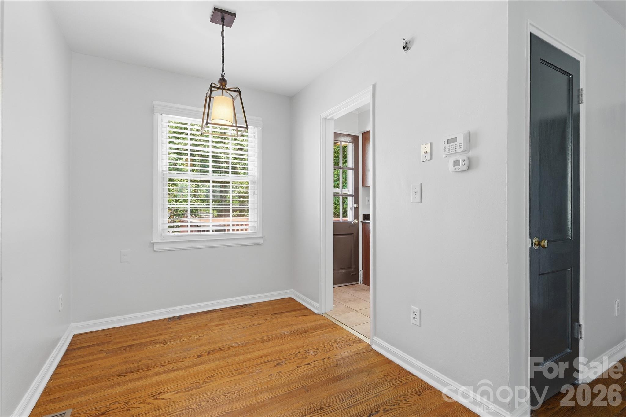Photo 15 of 525 Wakefield Drive, Charlotte, NC