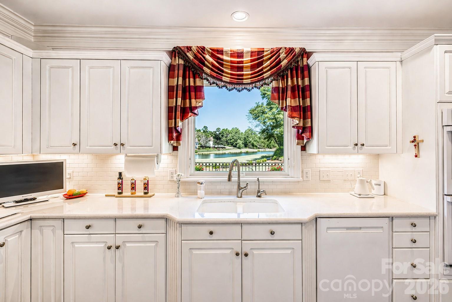 15709 Ballantyne Country Club Drive, Charlotte, NC - photo 15 of 49