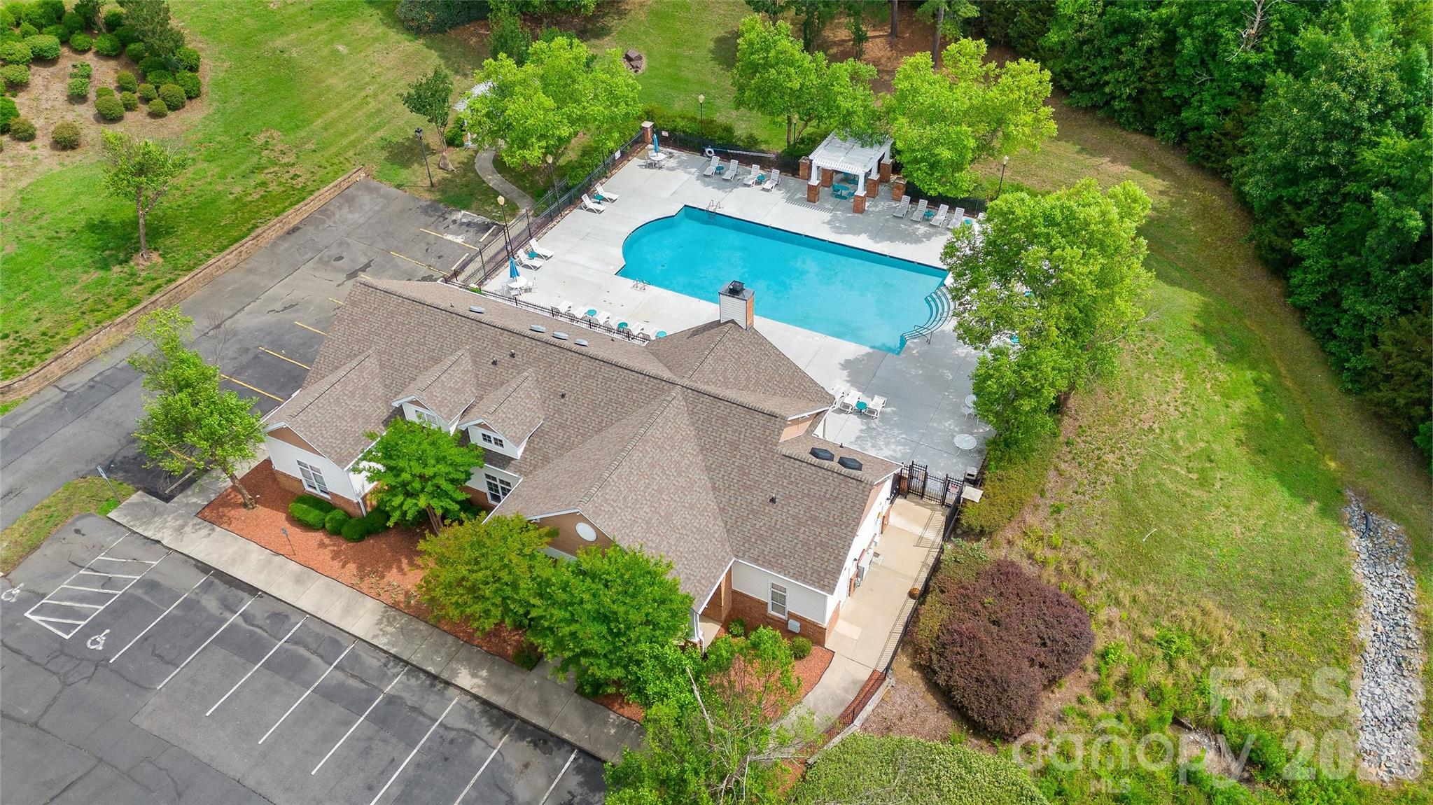 Photo 44 of 333 Westbend Drive, Charlotte, NC