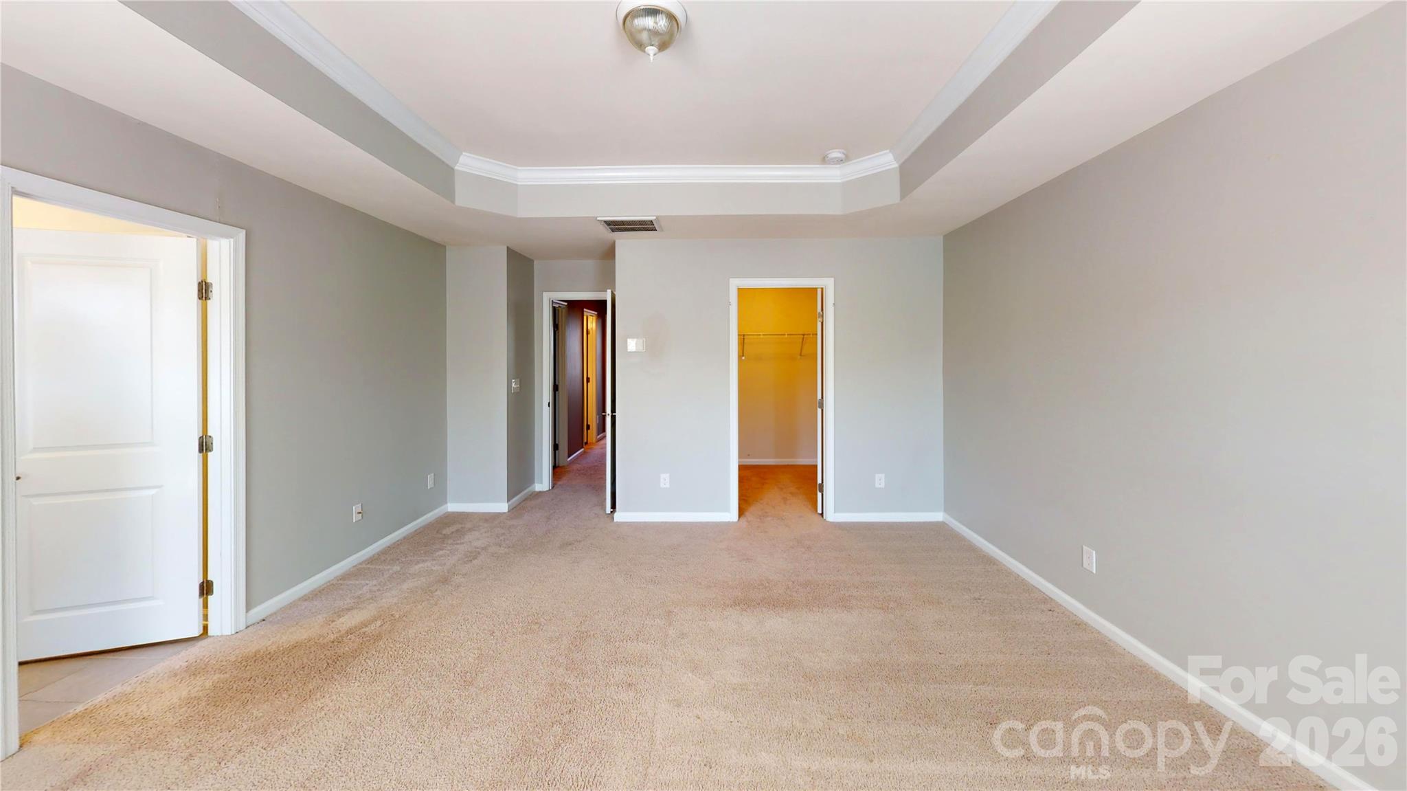 Photo 7 of 1637 Fleetwood Drive, Charlotte, NC