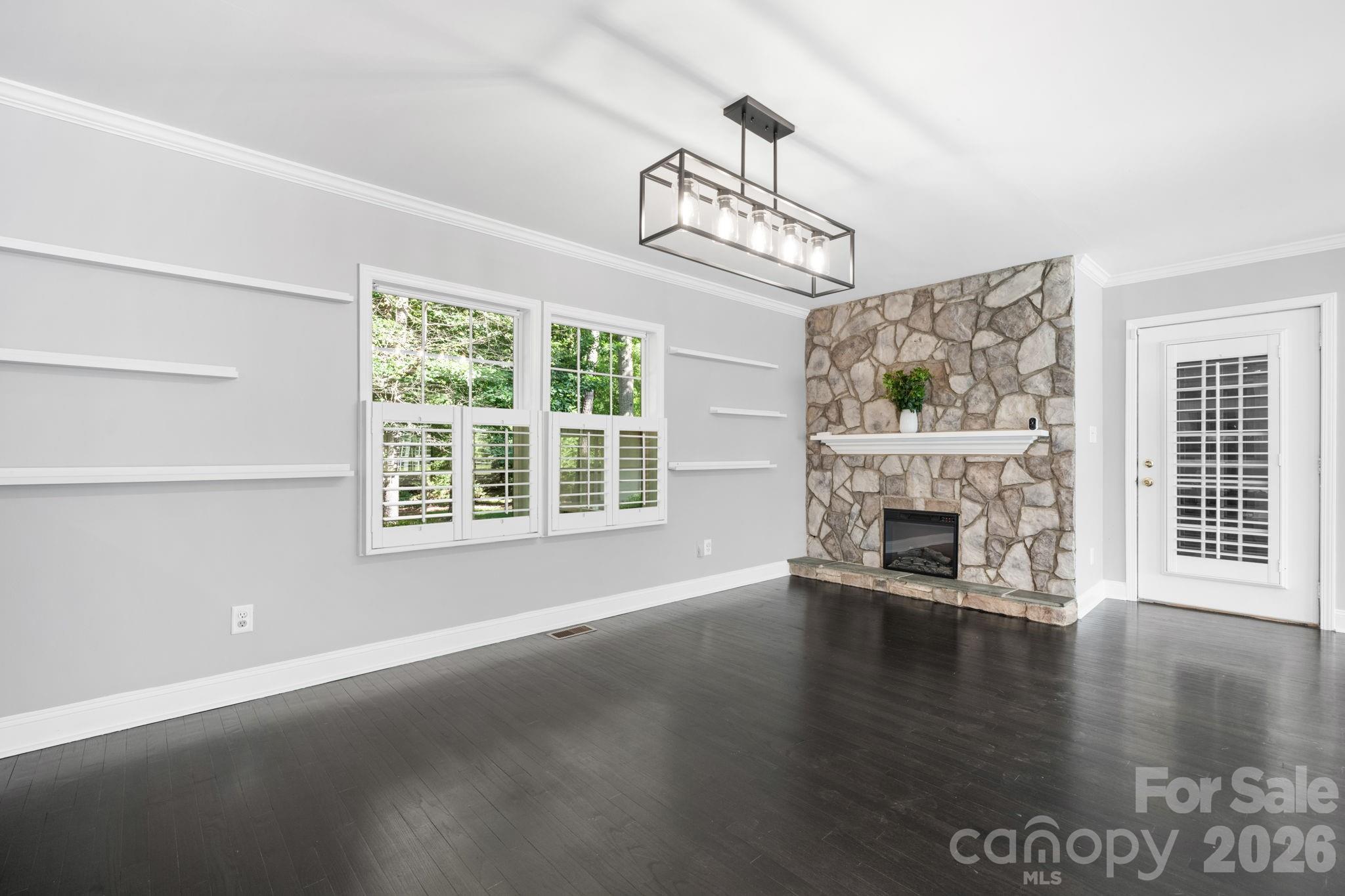 14214 Honeysuckle Ridge Drive, Matthews, NC - photo 5 of 47