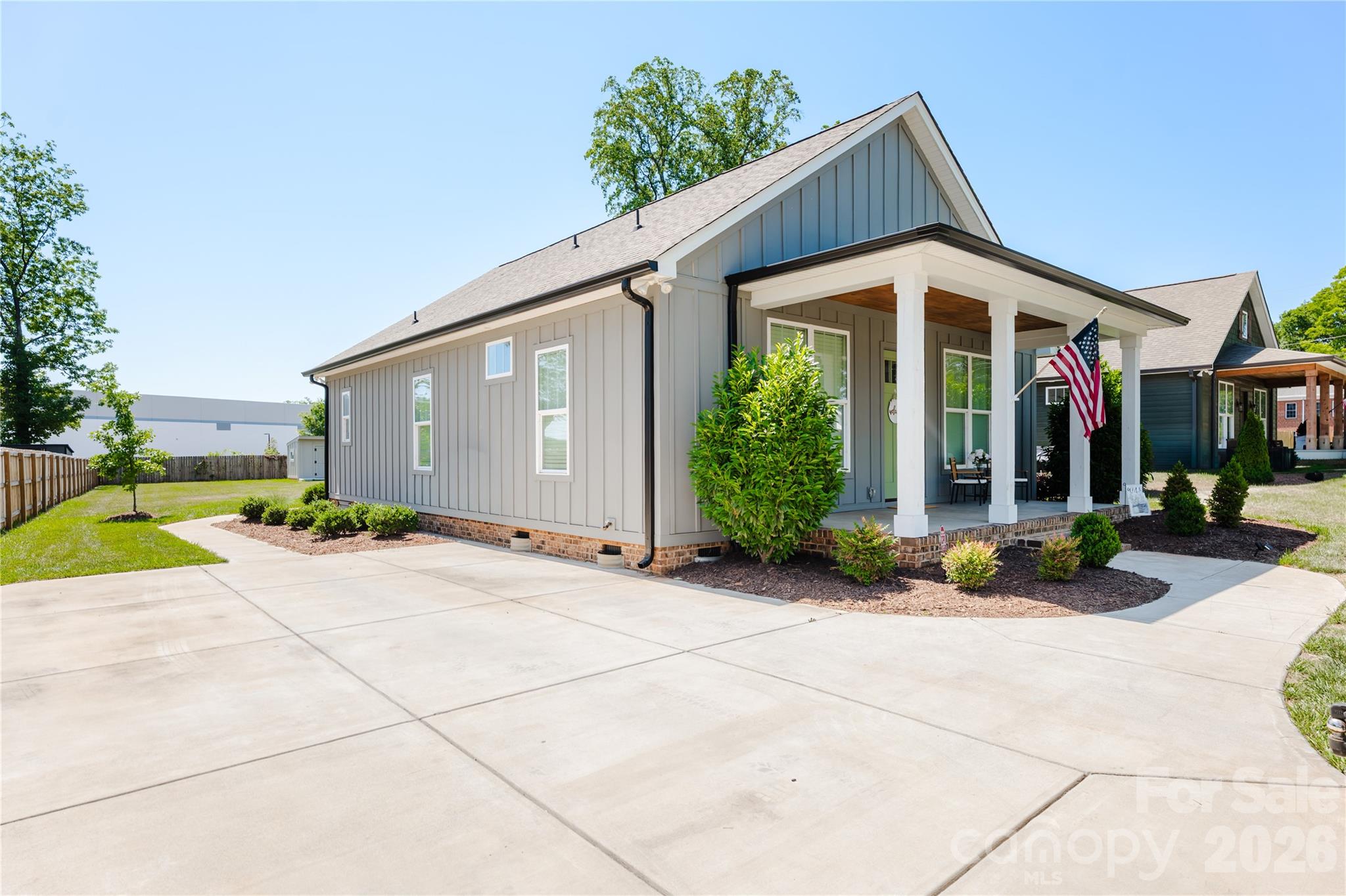 Photo 2 of 117 Roper Street, Belmont, NC