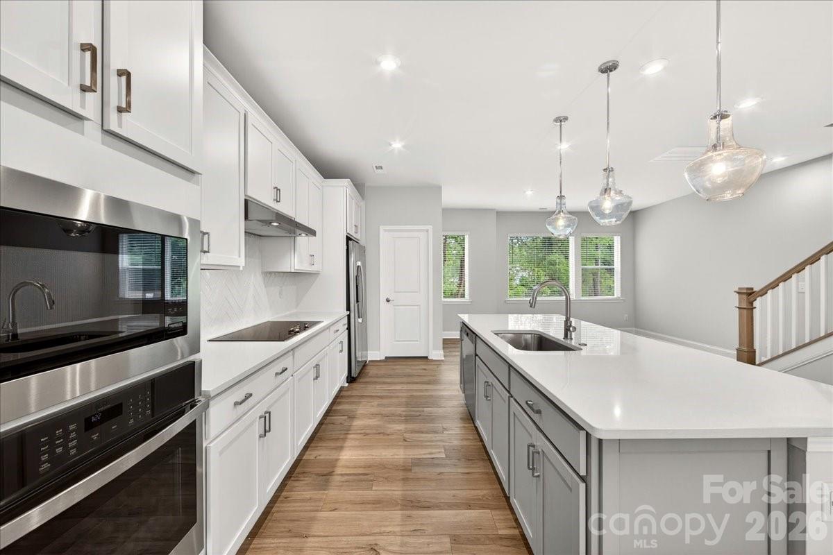 Photo 16 of 921 Archway Lane, Charlotte, NC