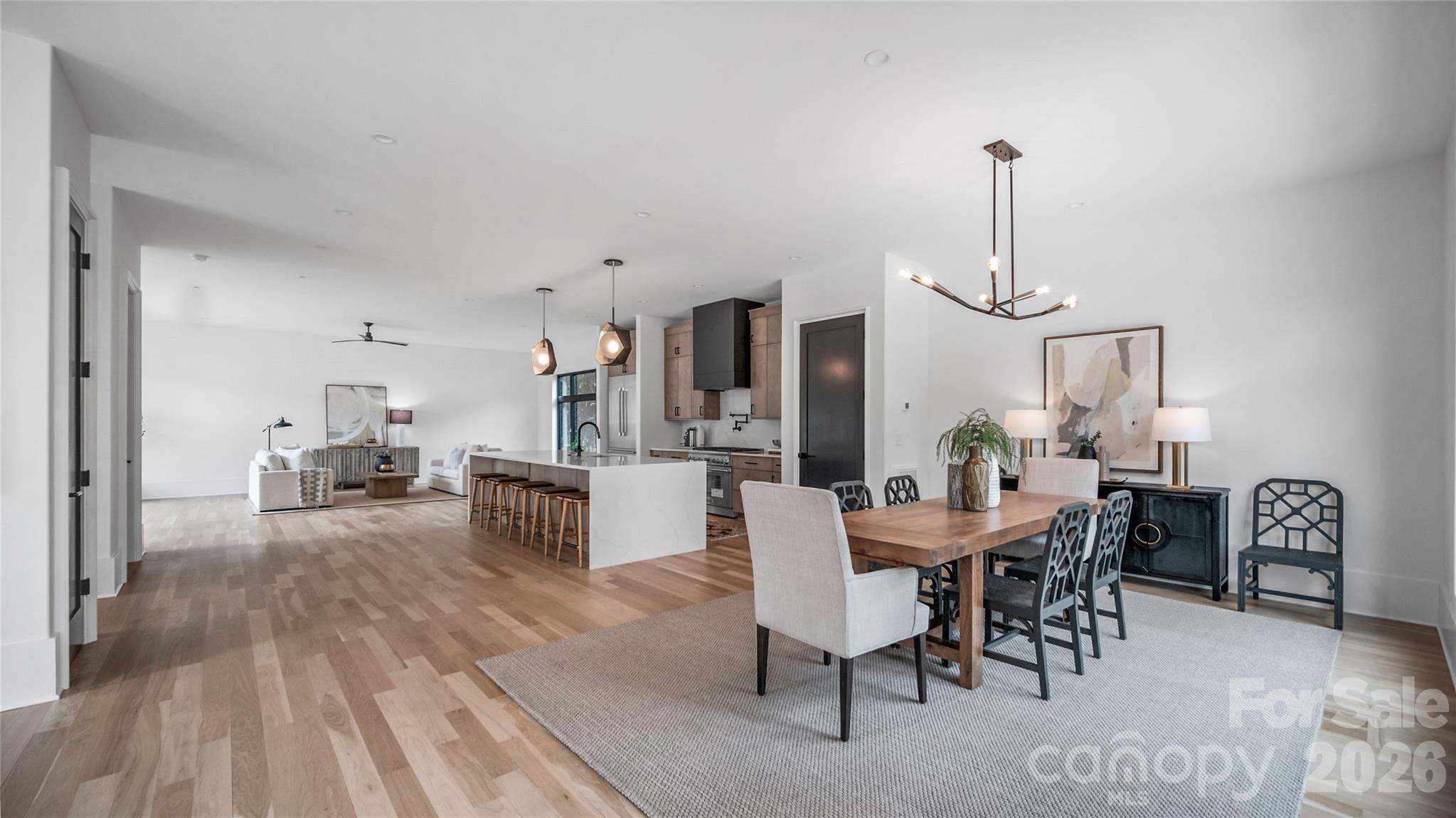 Photo 9 of 1511 Waverly Avenue, Charlotte, NC