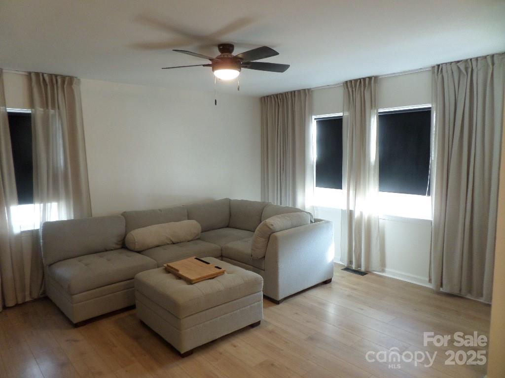 3216 Lasalle Street, Charlotte, NC - photo 6 of 18