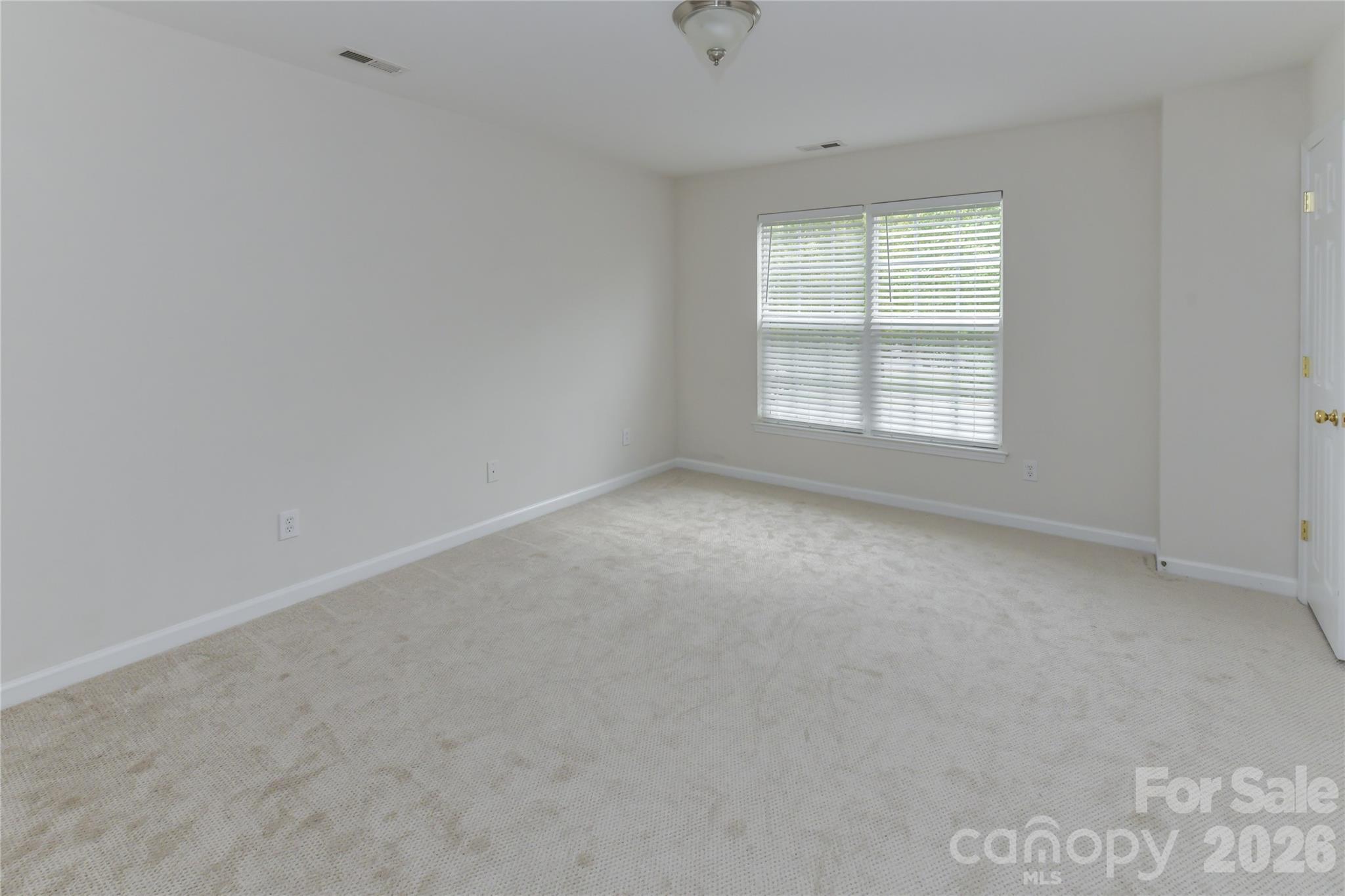 Photo 16 of 11927 Cheviott Hill Lane, Charlotte, NC