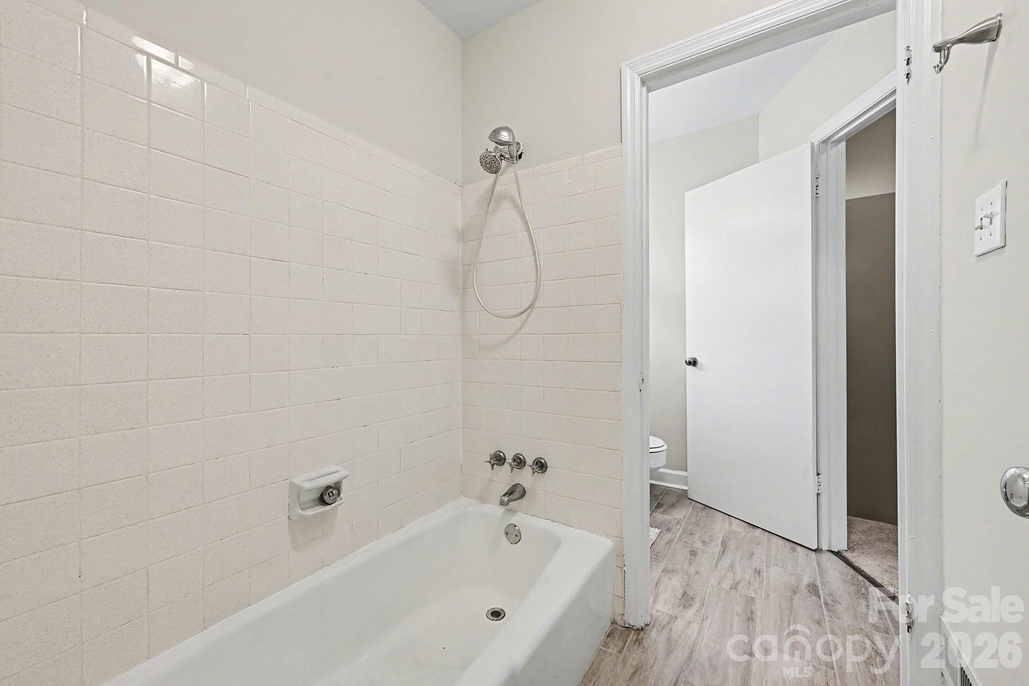 Photo 21 of 5947 Quail Hollow RoadA, Charlotte, NC