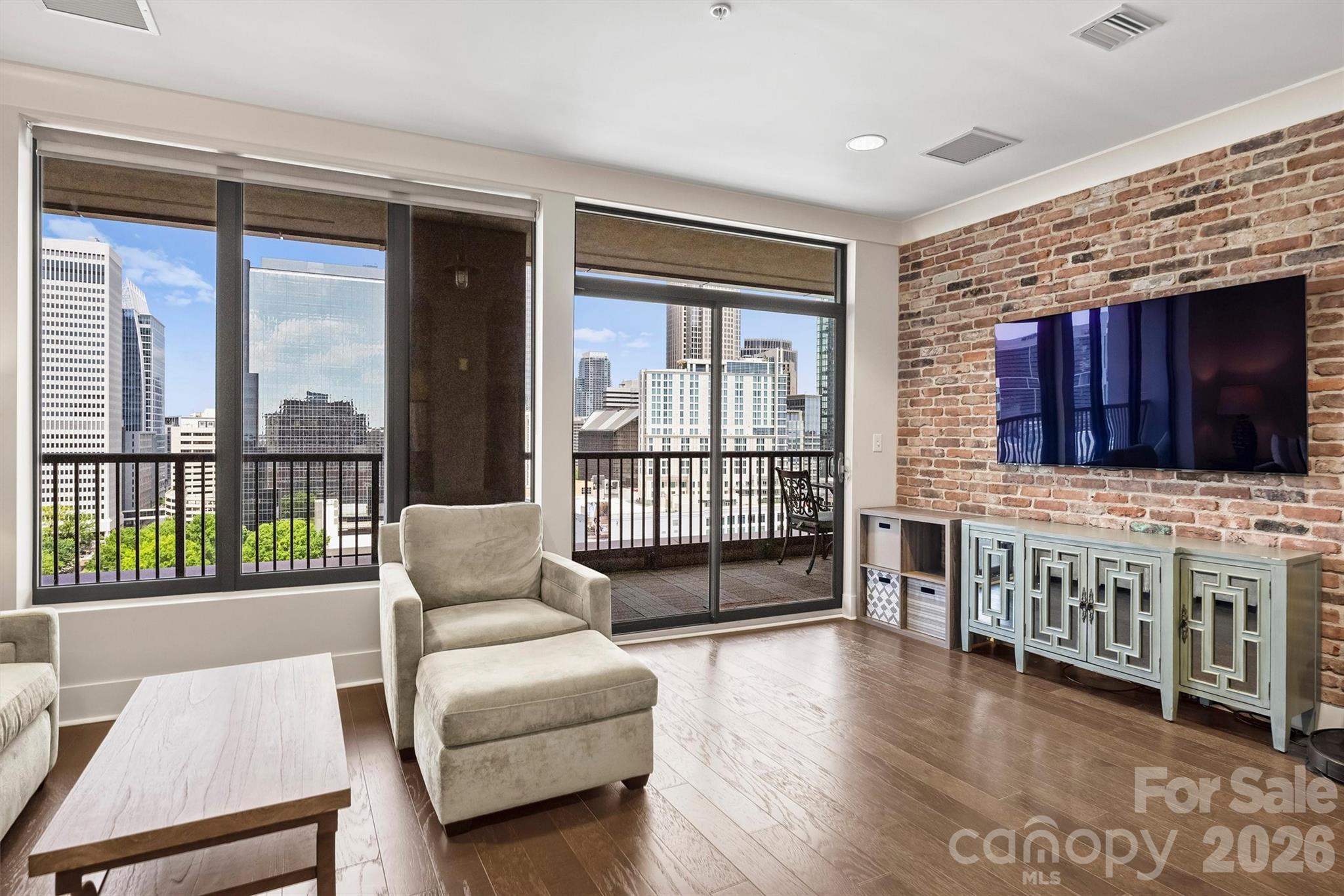 Photo 12 of 222 S Caldwell Street1708, Charlotte, NC