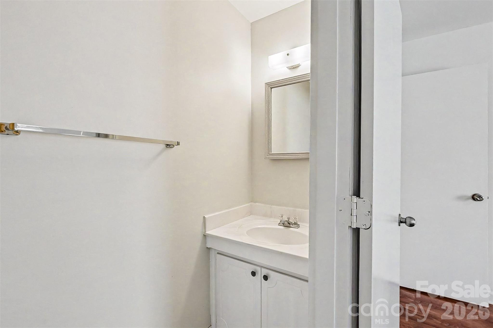 Photo 18 of 3720 Park RoadL, Charlotte, NC