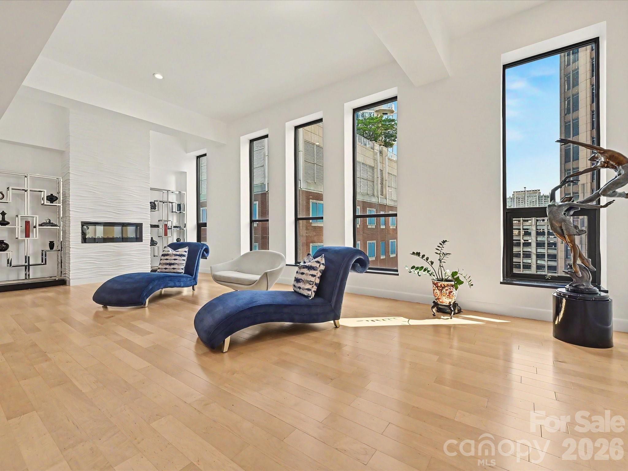 Photo 9 of 127 N Tryon Street509, Charlotte, NC