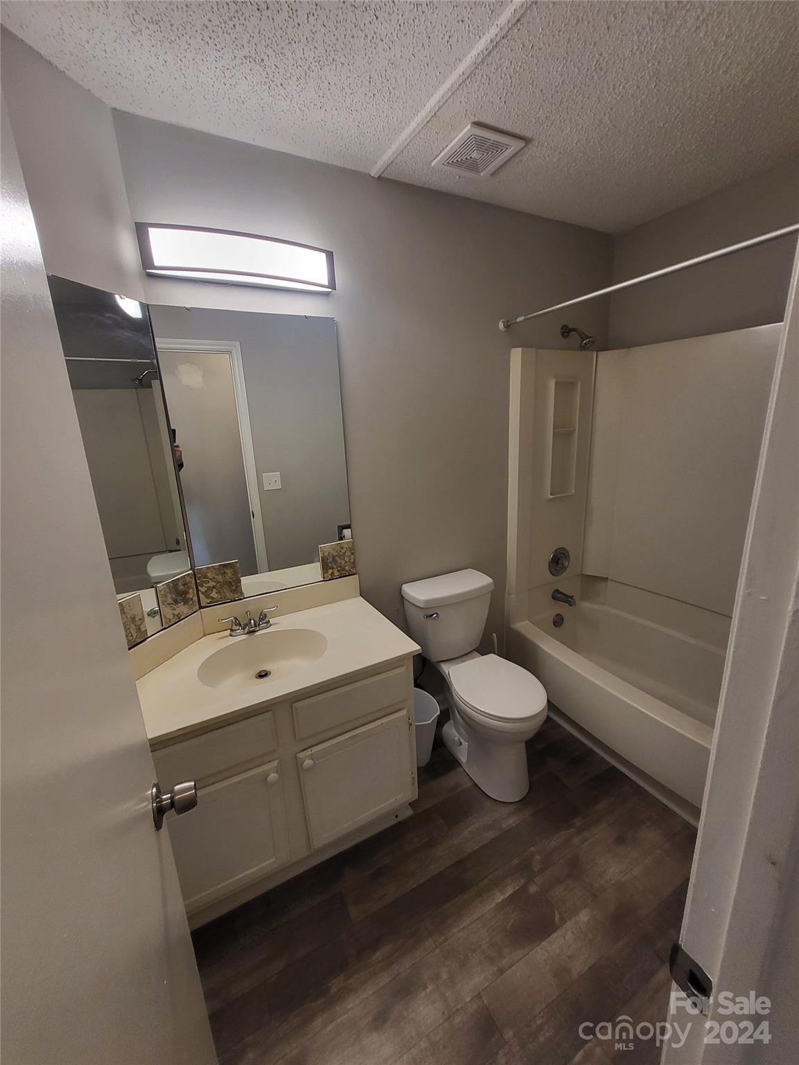Photo 11 of 5720 Ebley Lane, Charlotte, NC