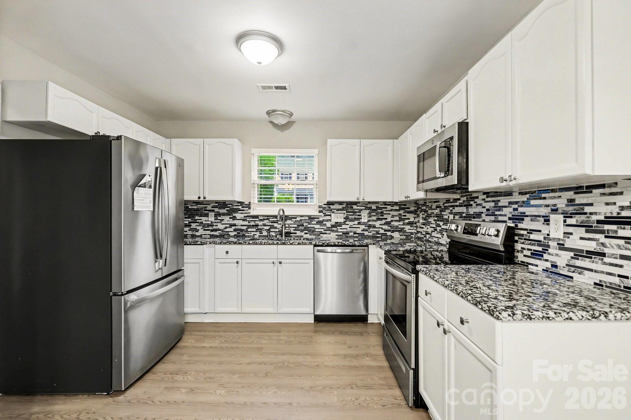 Photo 8 of 2116 Lauren Elizabeth Court, Charlotte, NC