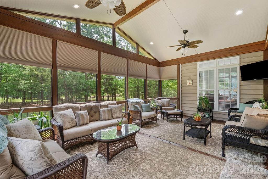 10826 Persimmon Creek Drive, Mint Hill, NC - photo 36 of 48