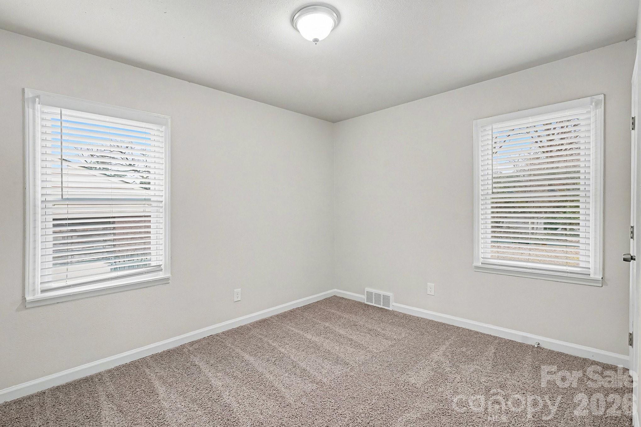 3431 Shamrock Drive, Charlotte, NC - photo 17 of 27