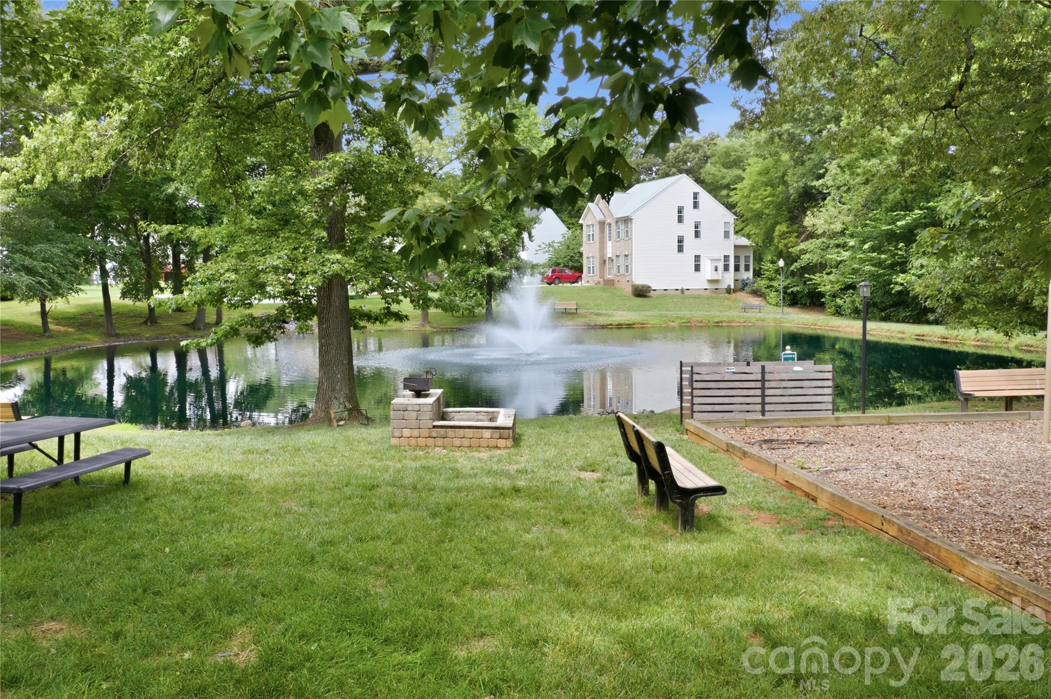 Photo 9 of 10010 Spring Park Drive, Charlotte, NC