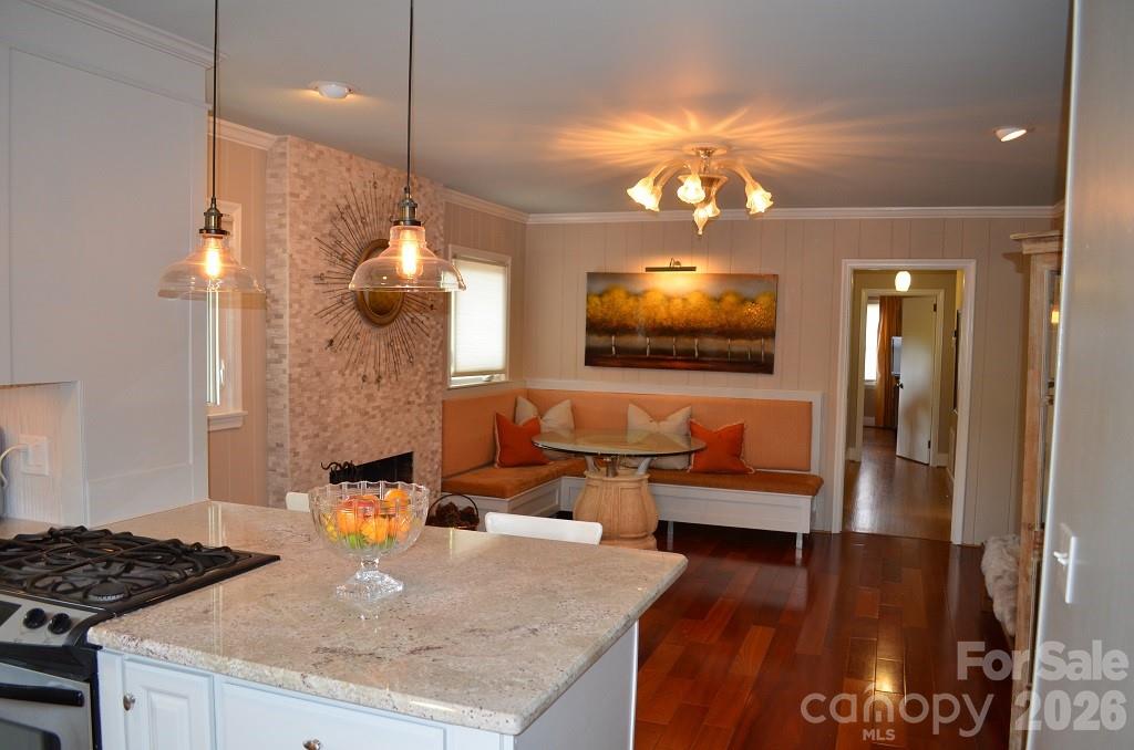1140 Bevis Drive, Charlotte, NC - photo 6 of 28
