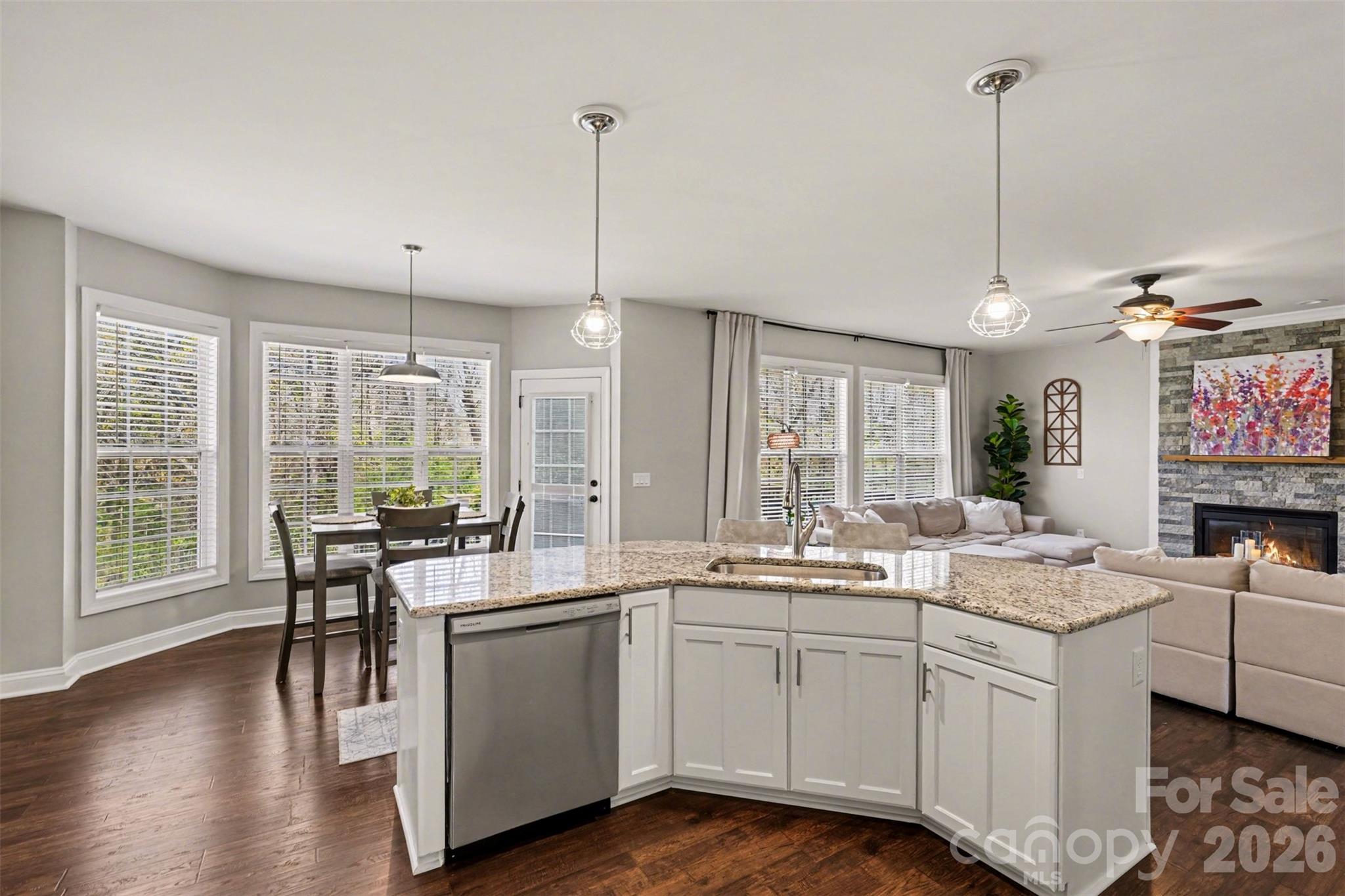 6104 Pumpernickel Lane, Wesley Chapel, NC - photo 8 of 25