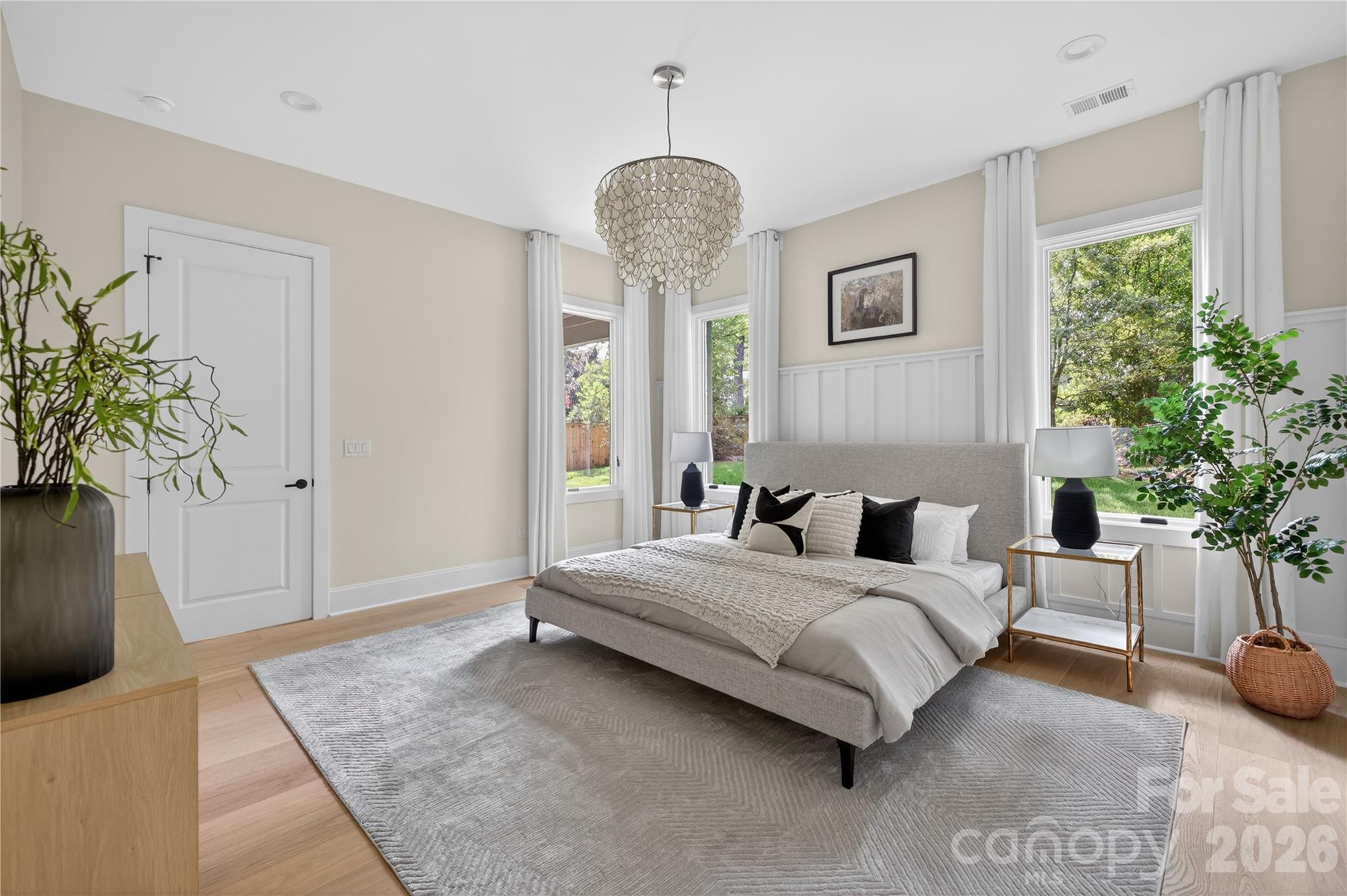 Photo 19 of 1600 E Barden Road, Charlotte, NC
