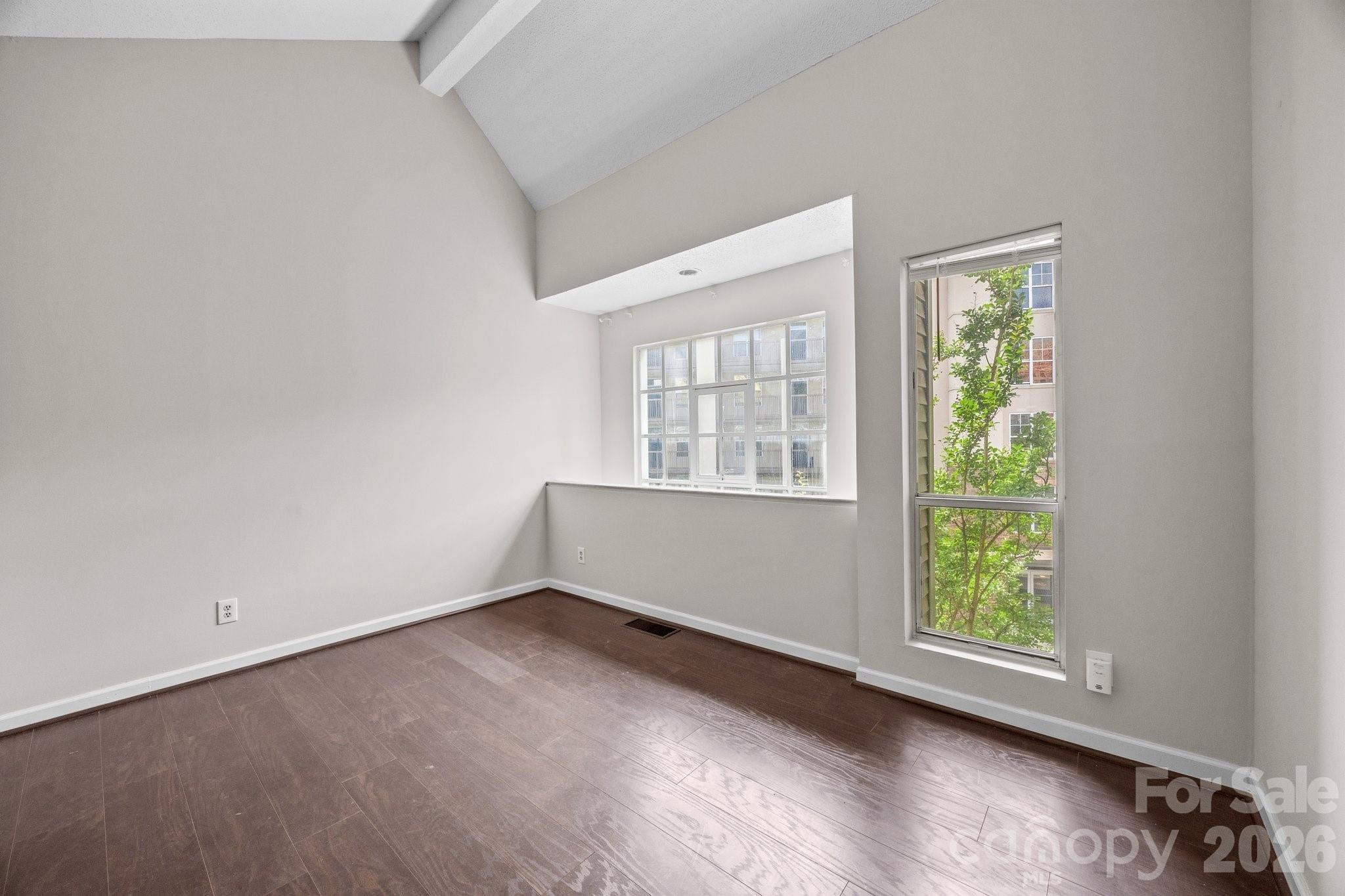 Photo 12 of 415 W 7th StreetH, Charlotte, NC
