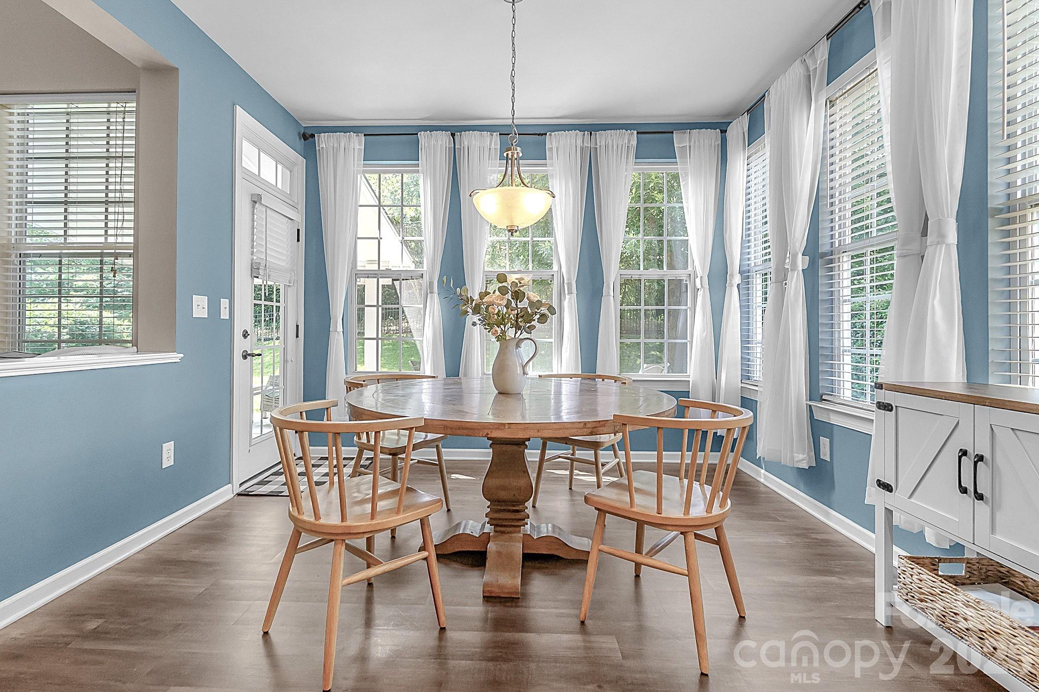 Photo 13 of 10507 Bere Island Drive, Charlotte, NC