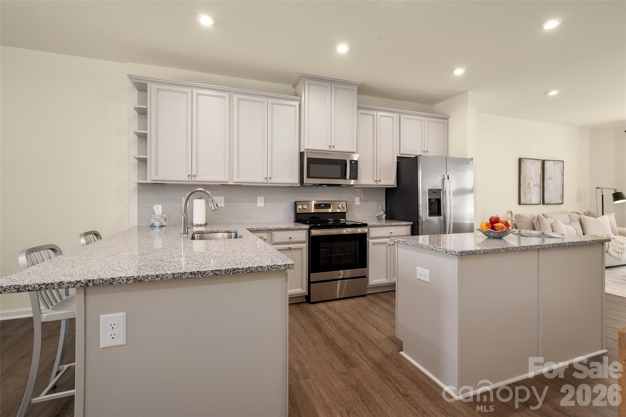 Photo 4 of 6304 Cleburne Court, Charlotte, NC