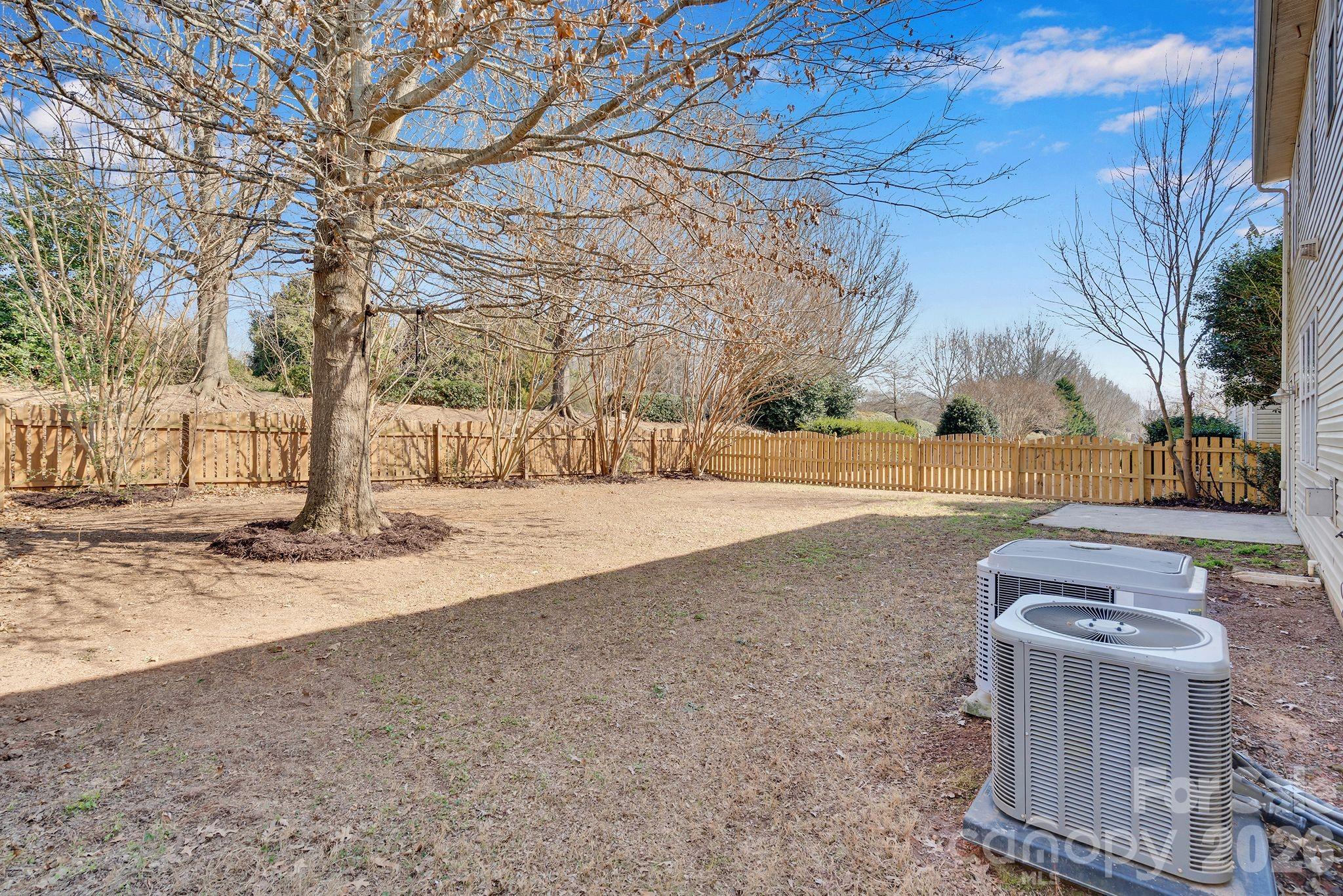 Photo 41 of 11012 Sedgemoor Lane, Charlotte, NC