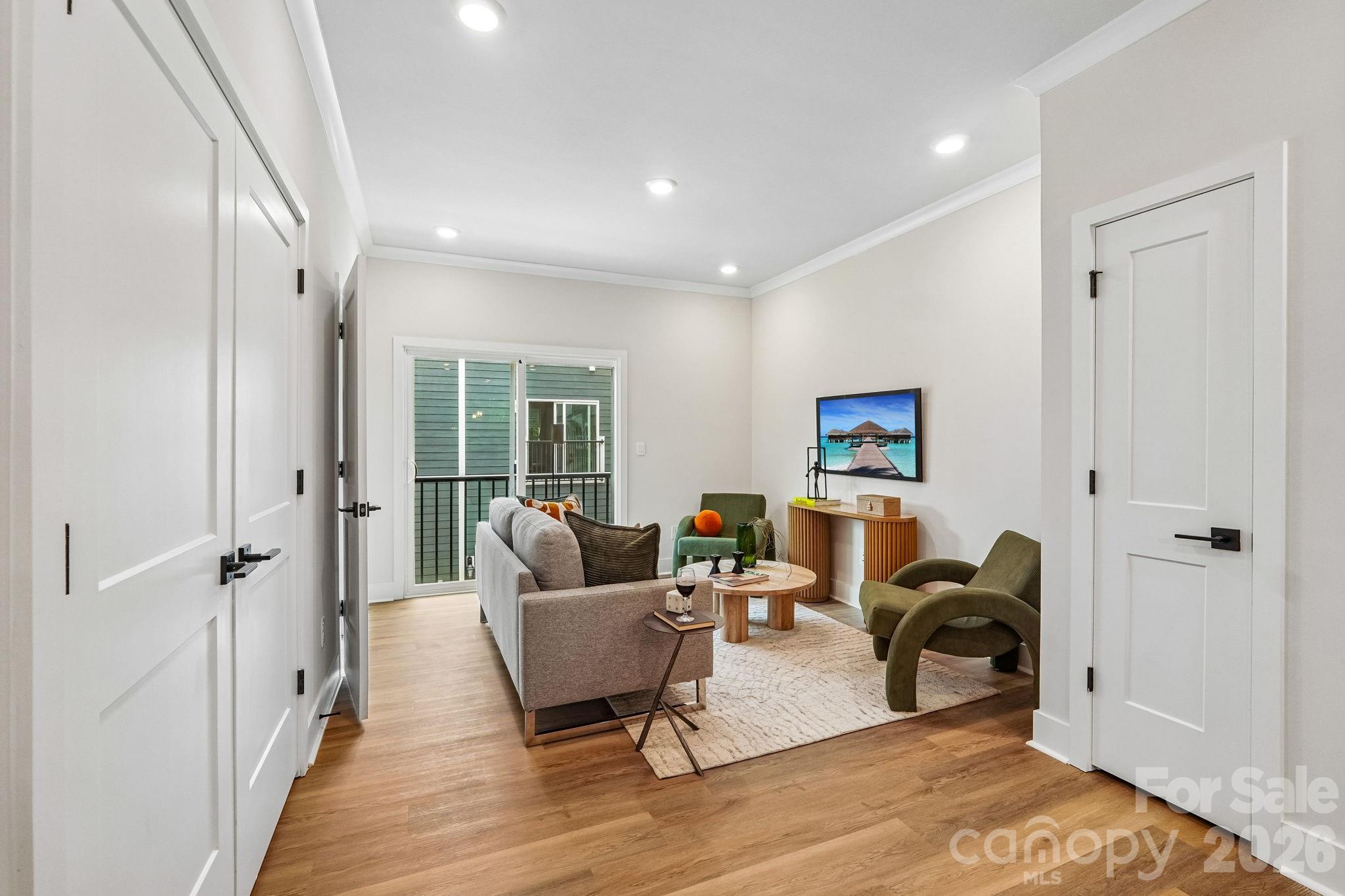 Photo 6 of 806 Hammers Lane, Charlotte, NC