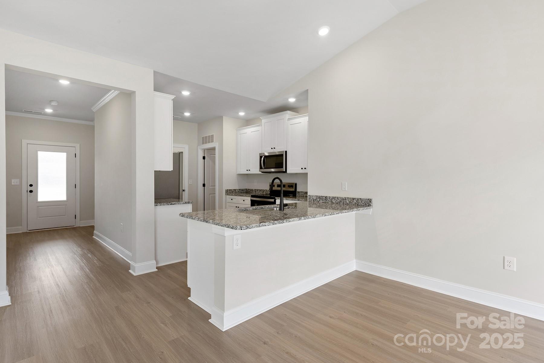 Photo 3 of 4112 Bolo Drive, Charlotte, NC