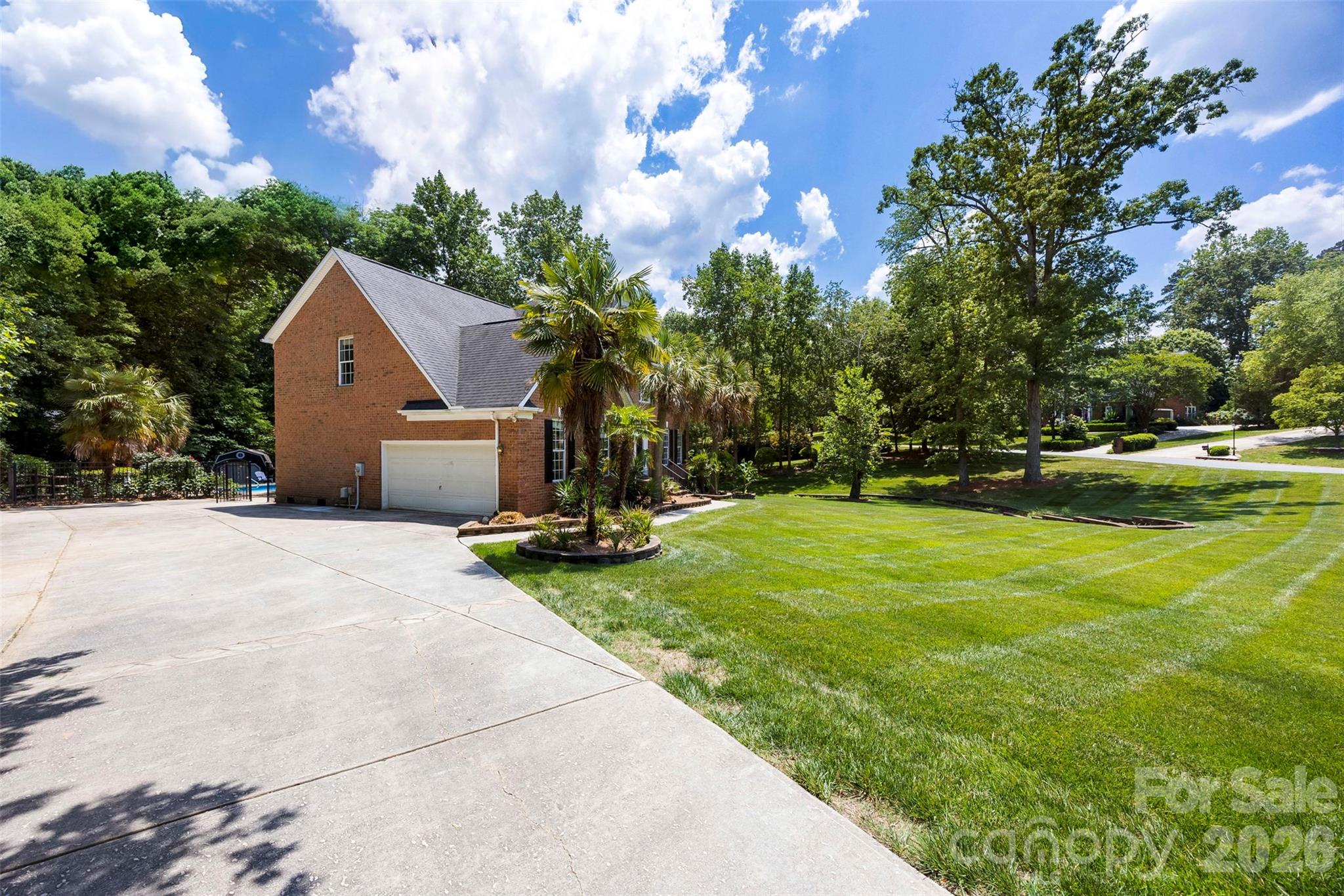 6520 Hollow Oak Drive, Mint Hill, NC - photo 37 of 45