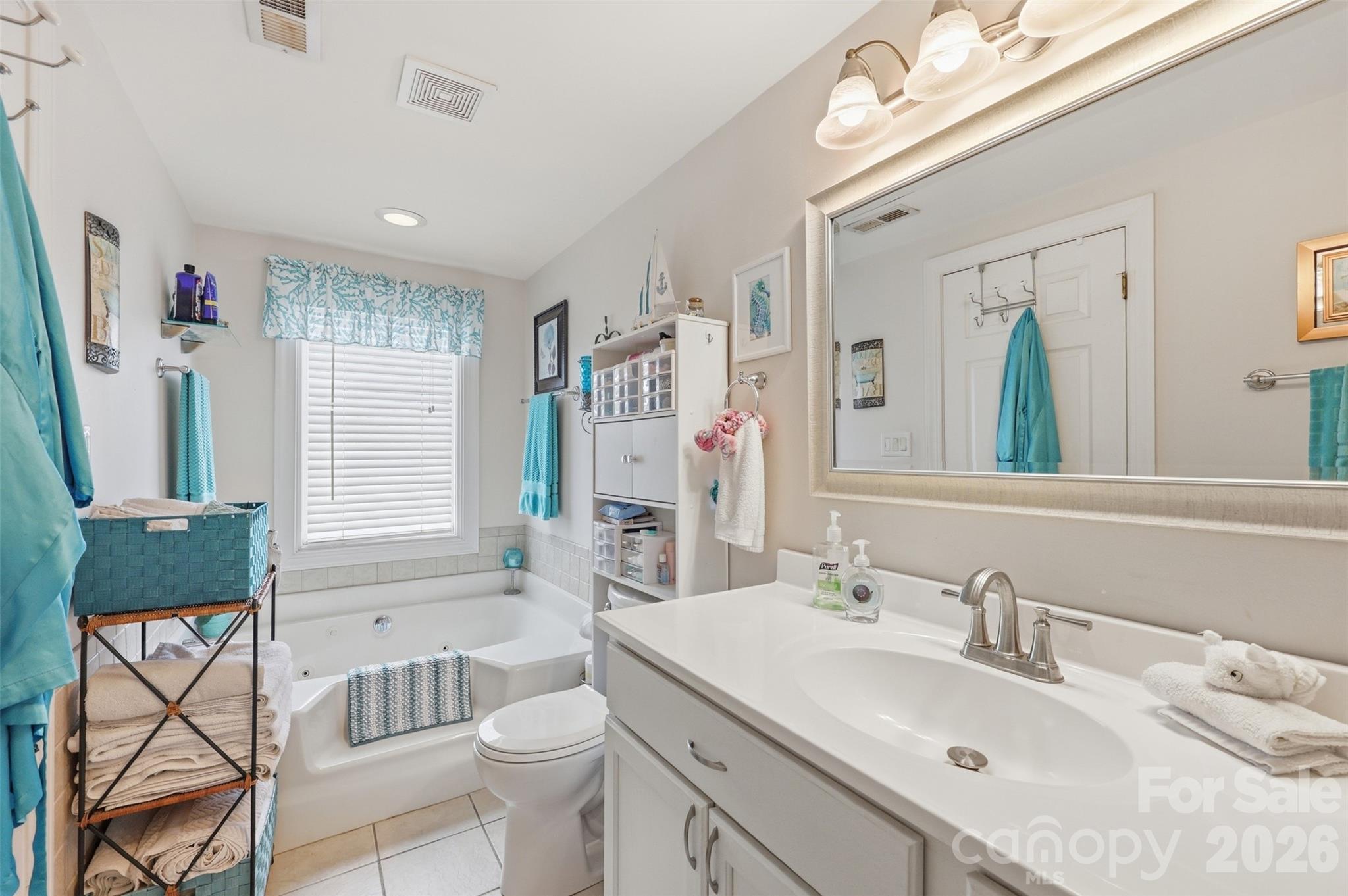 Photo 25 of 14614 Waterside Drive, Charlotte, NC