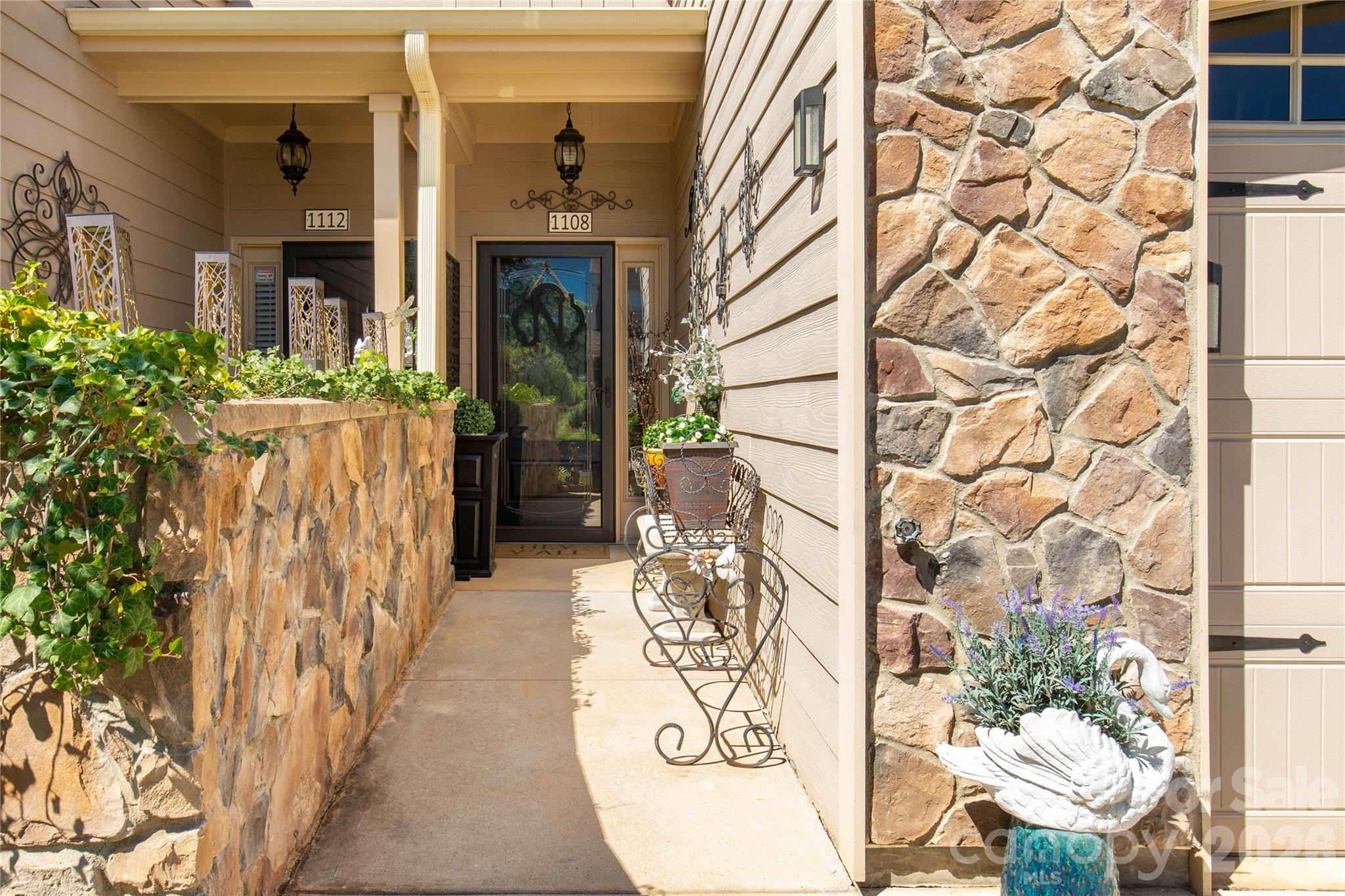 Photo 4 of 1108 Stuarts Landing Drive, Cramerton, NC