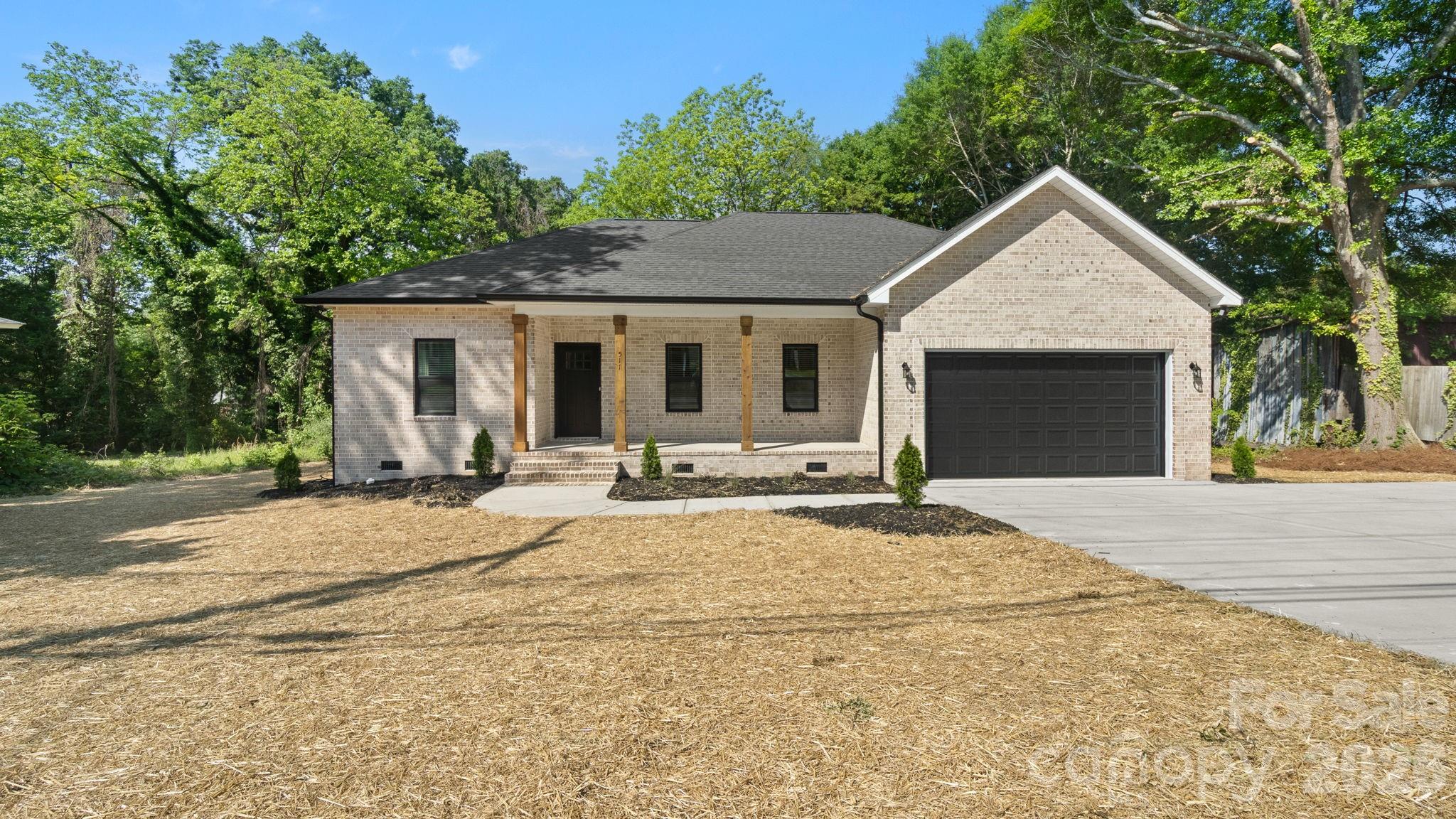 511 North Flint Street, Lincolnton, NC