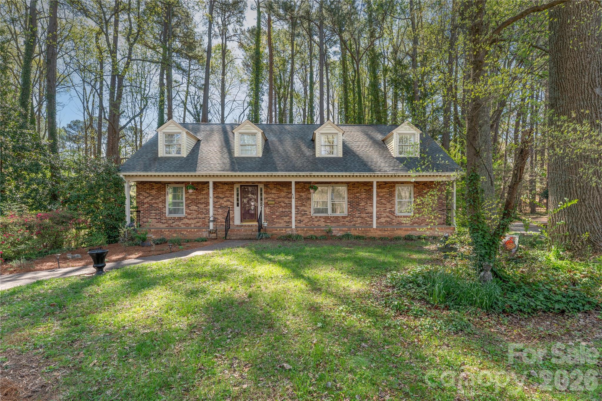 Photo 2 of 604 Whittington Place, Statesville, NC