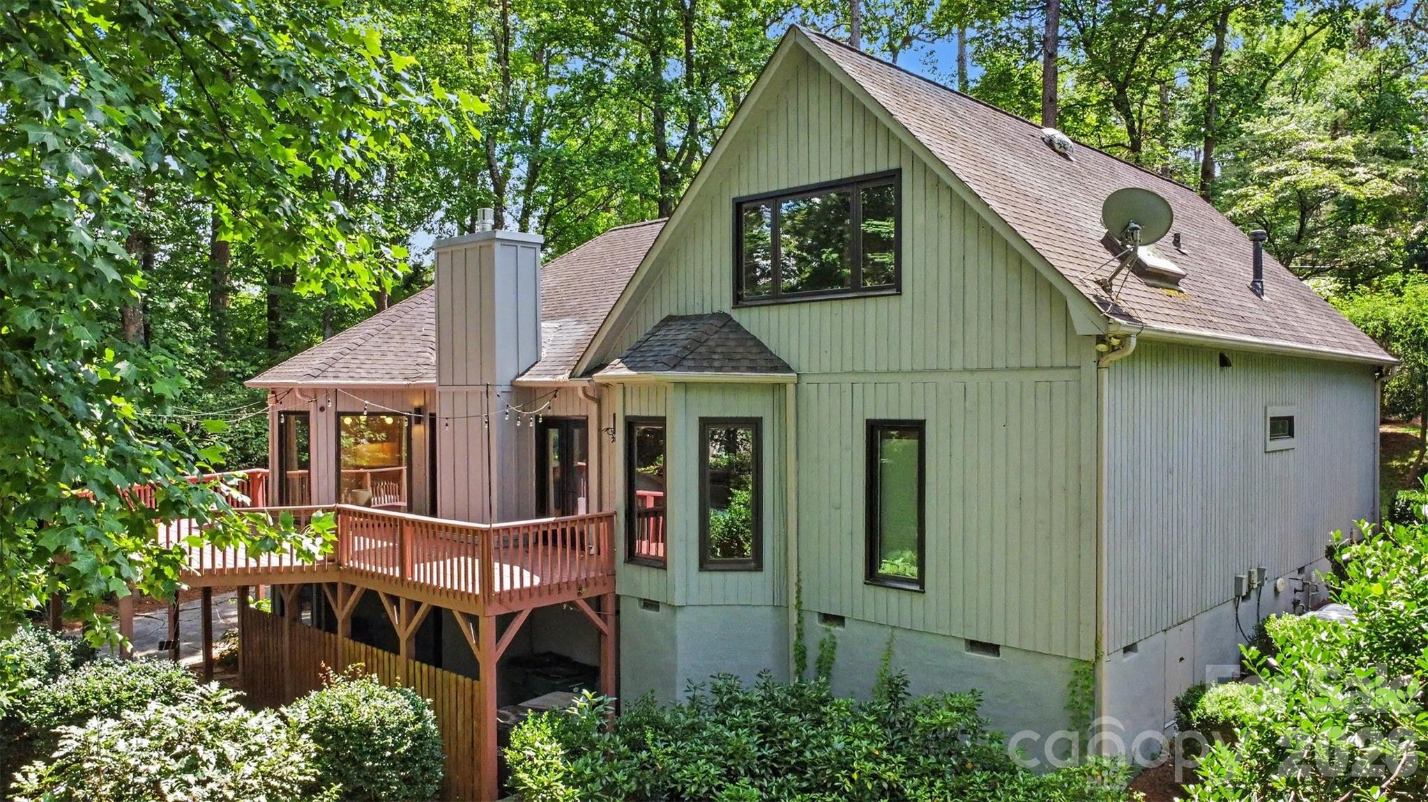 Home for sale at 5123 Randolph Road, Charlotte, NC — photo 41 of 44