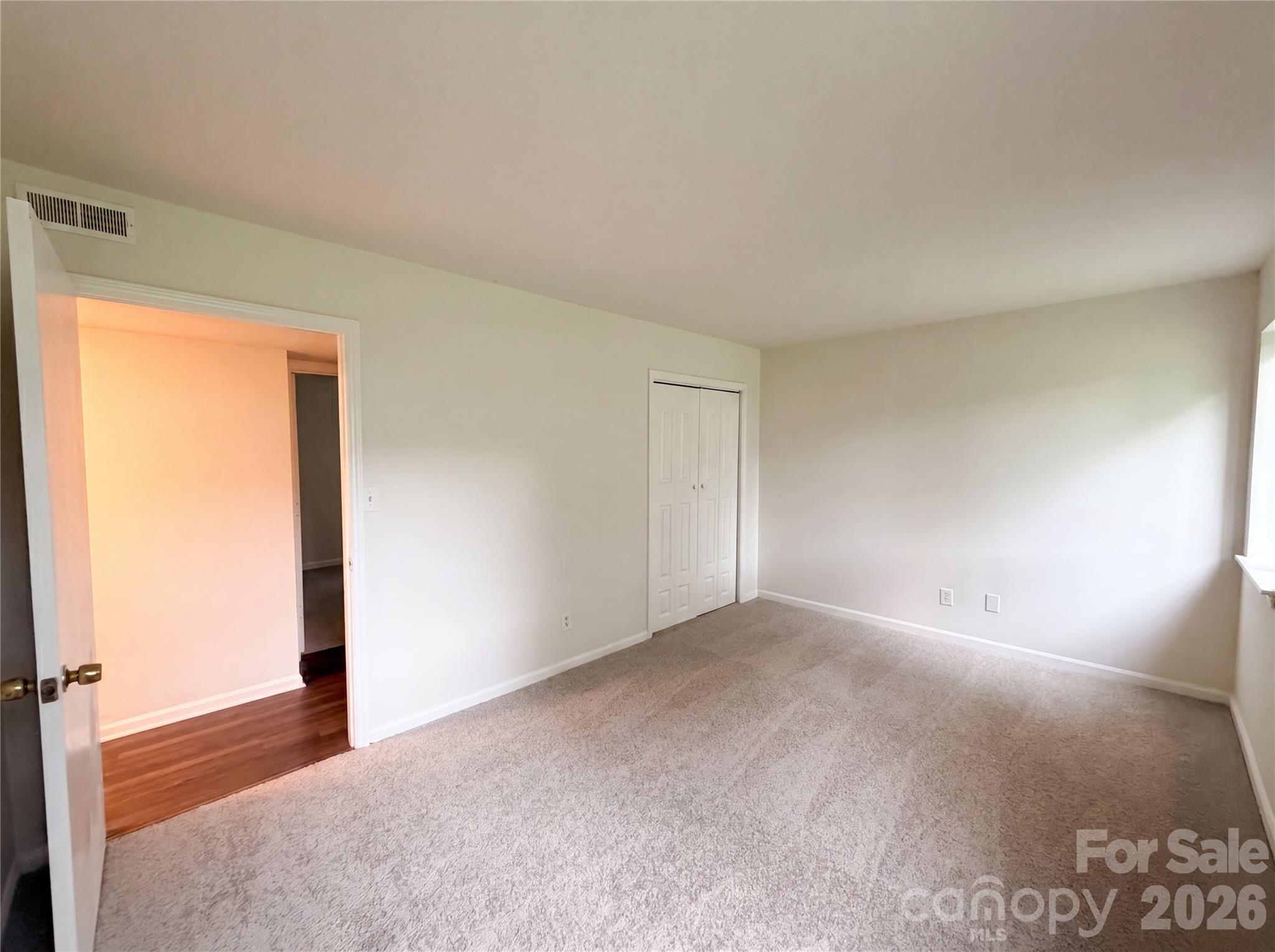 Photo 10 of 10015 Garth Wood Road, Charlotte, NC