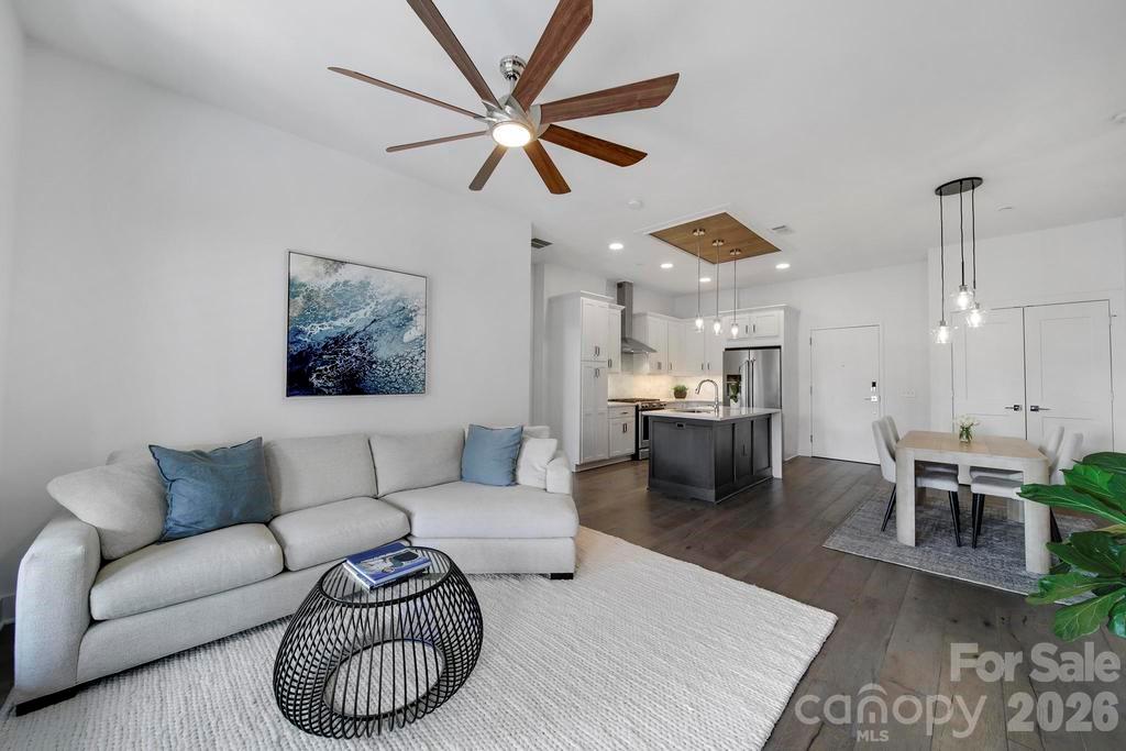 Photo 8 of 2401 Euclid Avenue301, Charlotte, NC