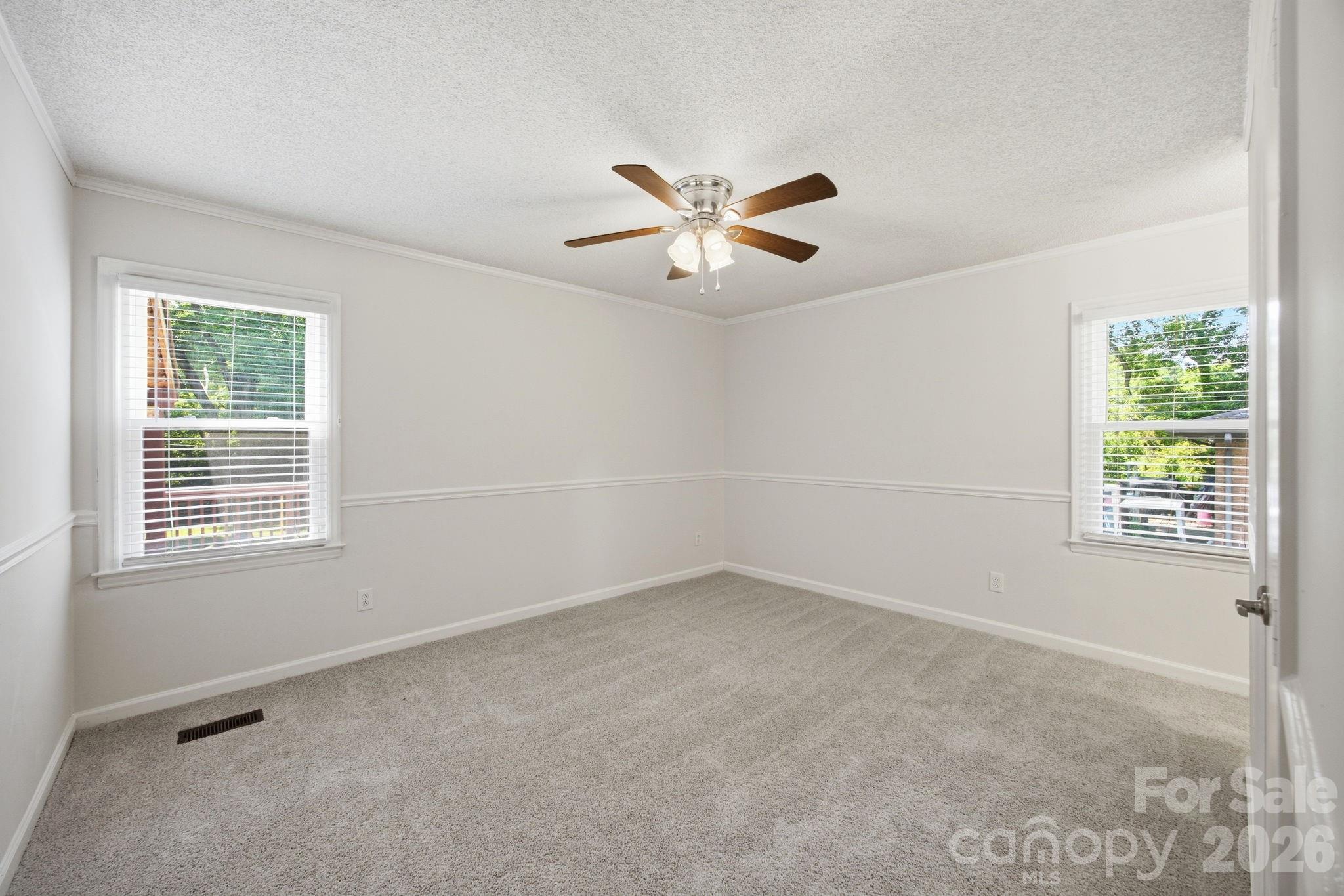 6727 Glenmoor Drive, Charlotte, NC - photo 19 of 32