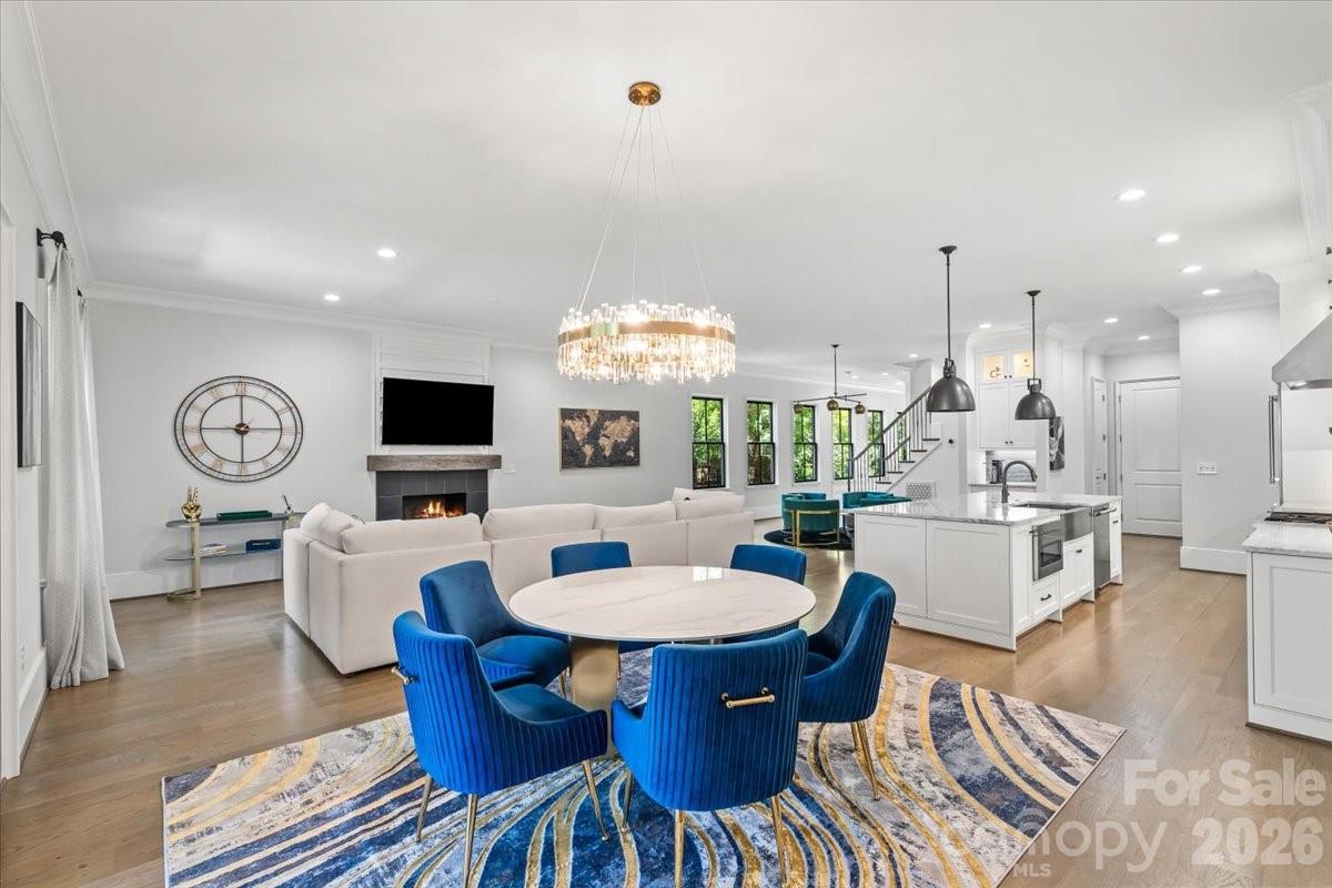 Photo 11 of 1160 S Kings Drive, Charlotte, NC