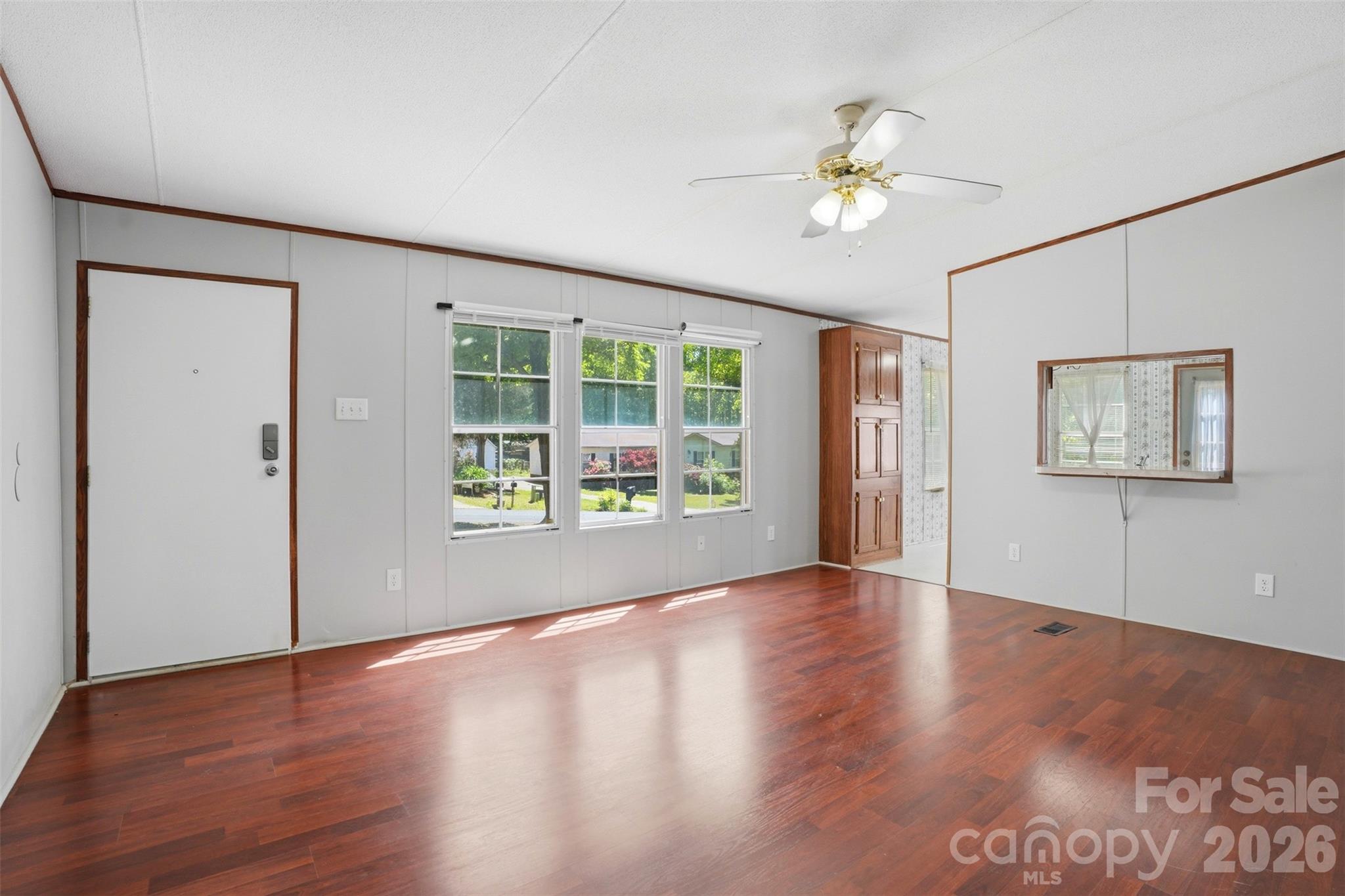 Photo 4 of 134 Knight N Gail Drive, Mooresville, NC