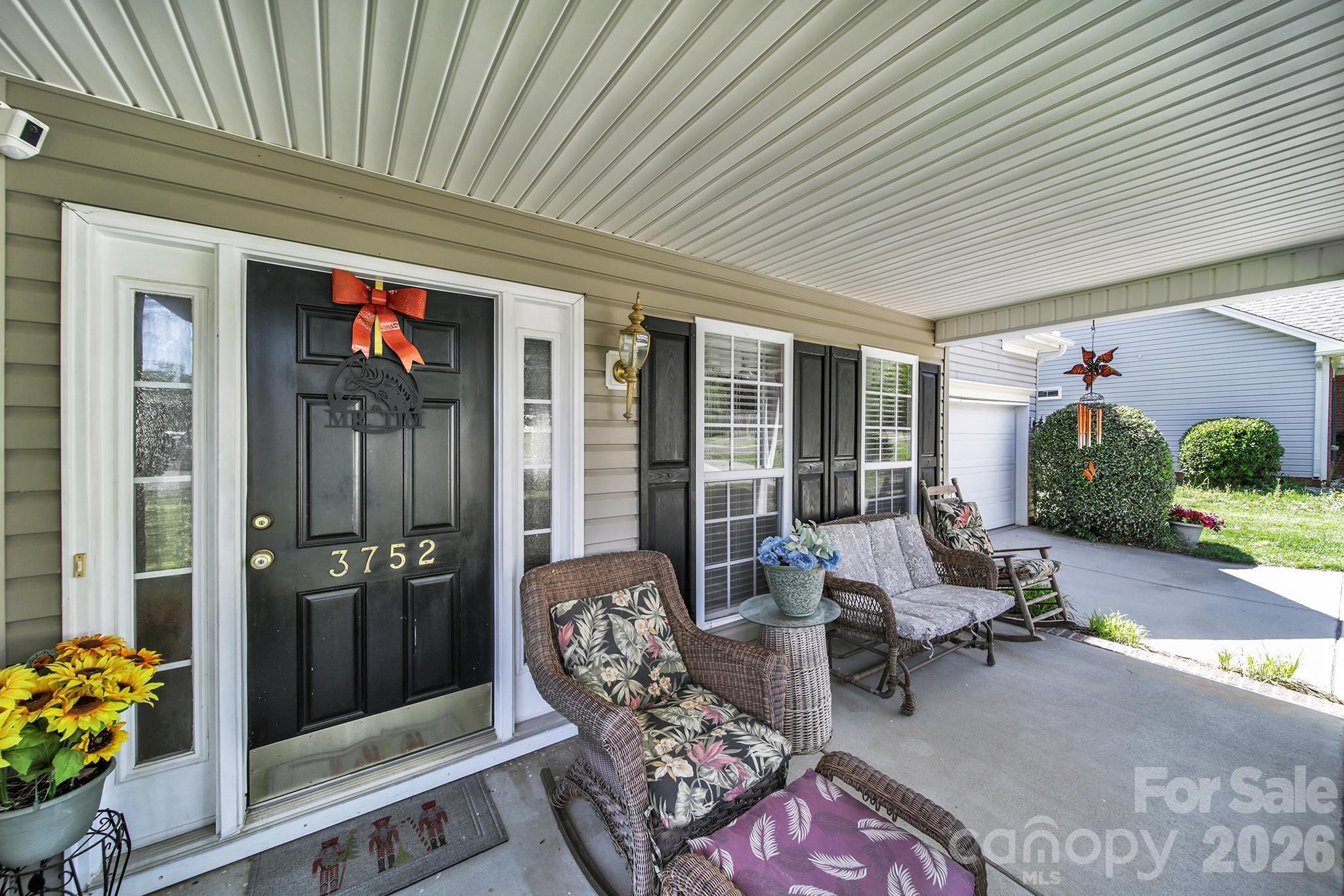 Photo 2 of 3752 Leela Palace Way, Fort Mill, SC