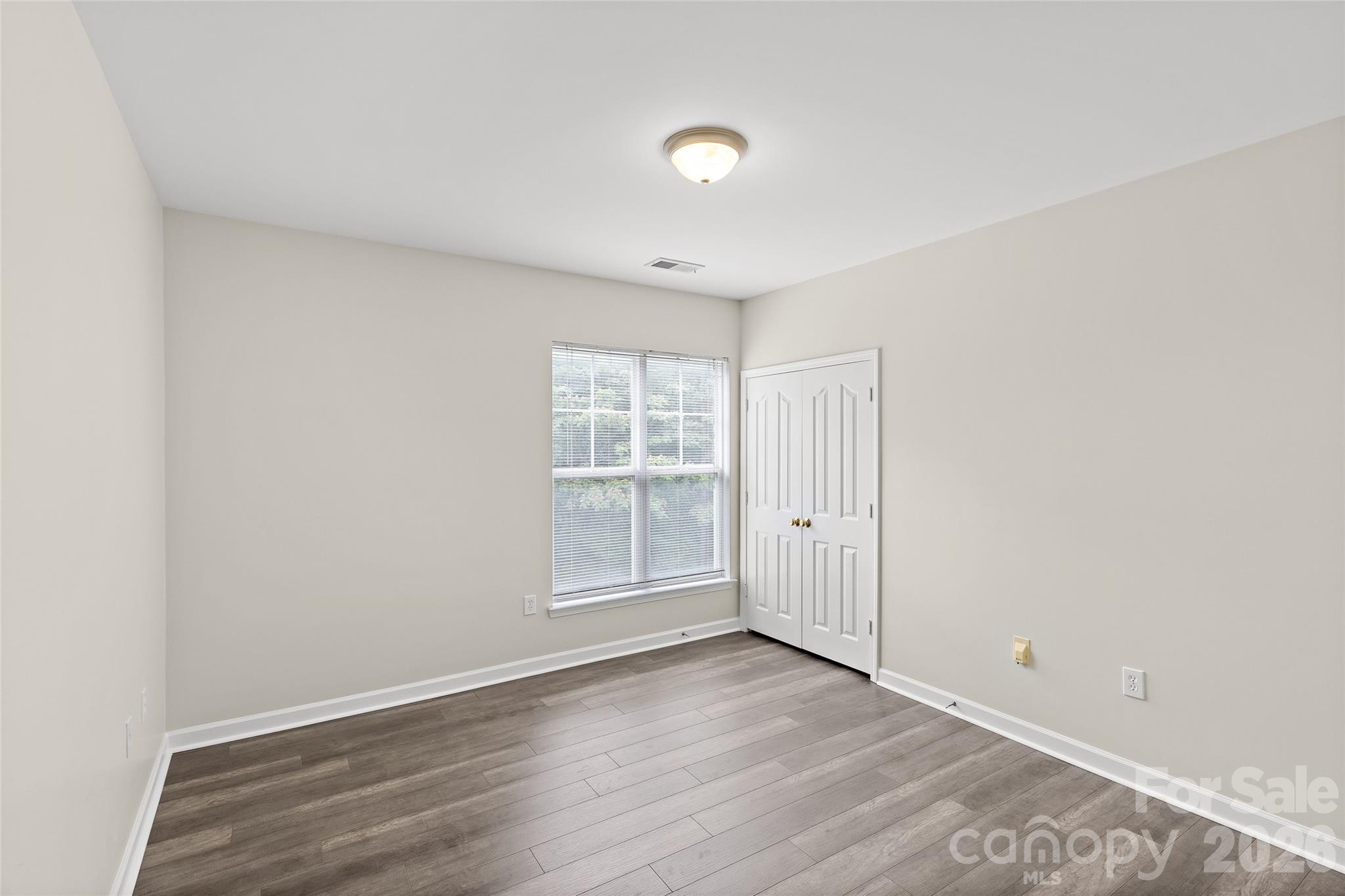 Photo 9 of 333 Westbend Drive, Charlotte, NC