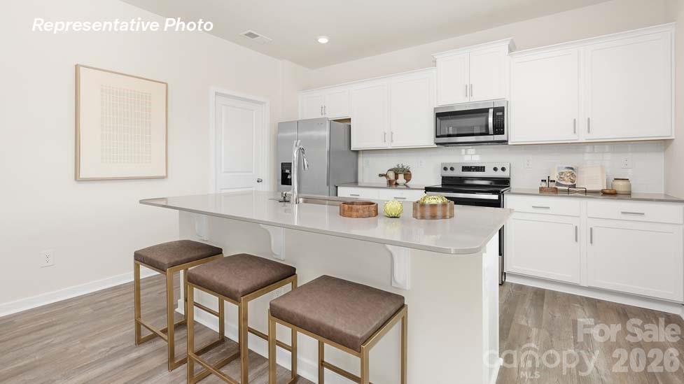 Photo 6 of 5127 Shallow Brook Drive, Charlotte, NC