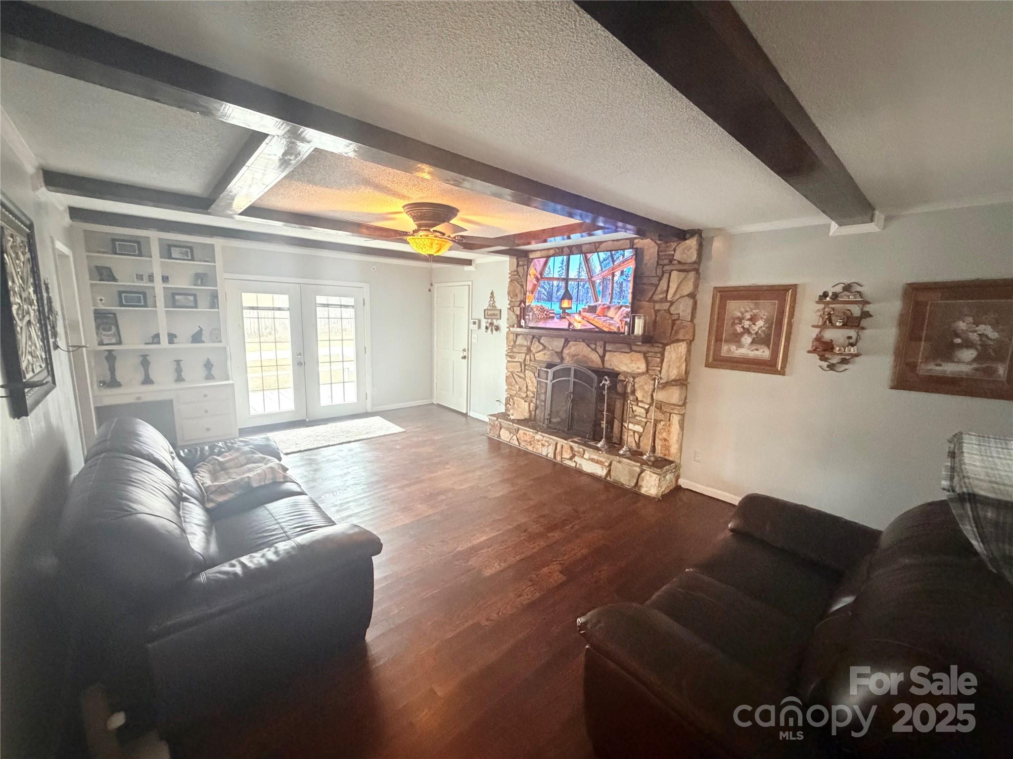 Home for sale at 709 Woodside Drive, Kings Mountain, NC — photo 3 of 25