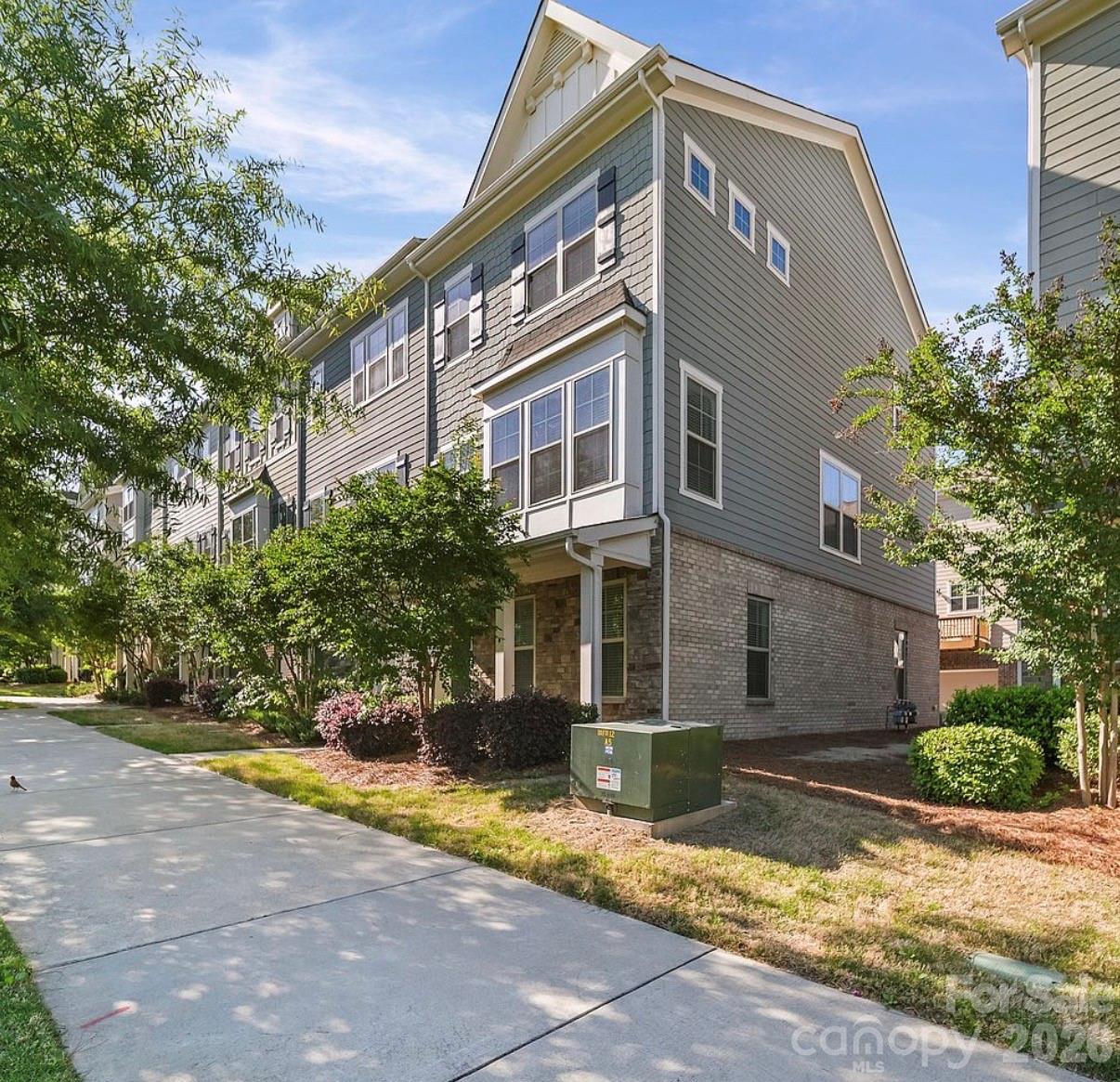 Photo 2 of 928 Bexton Street, Charlotte, NC