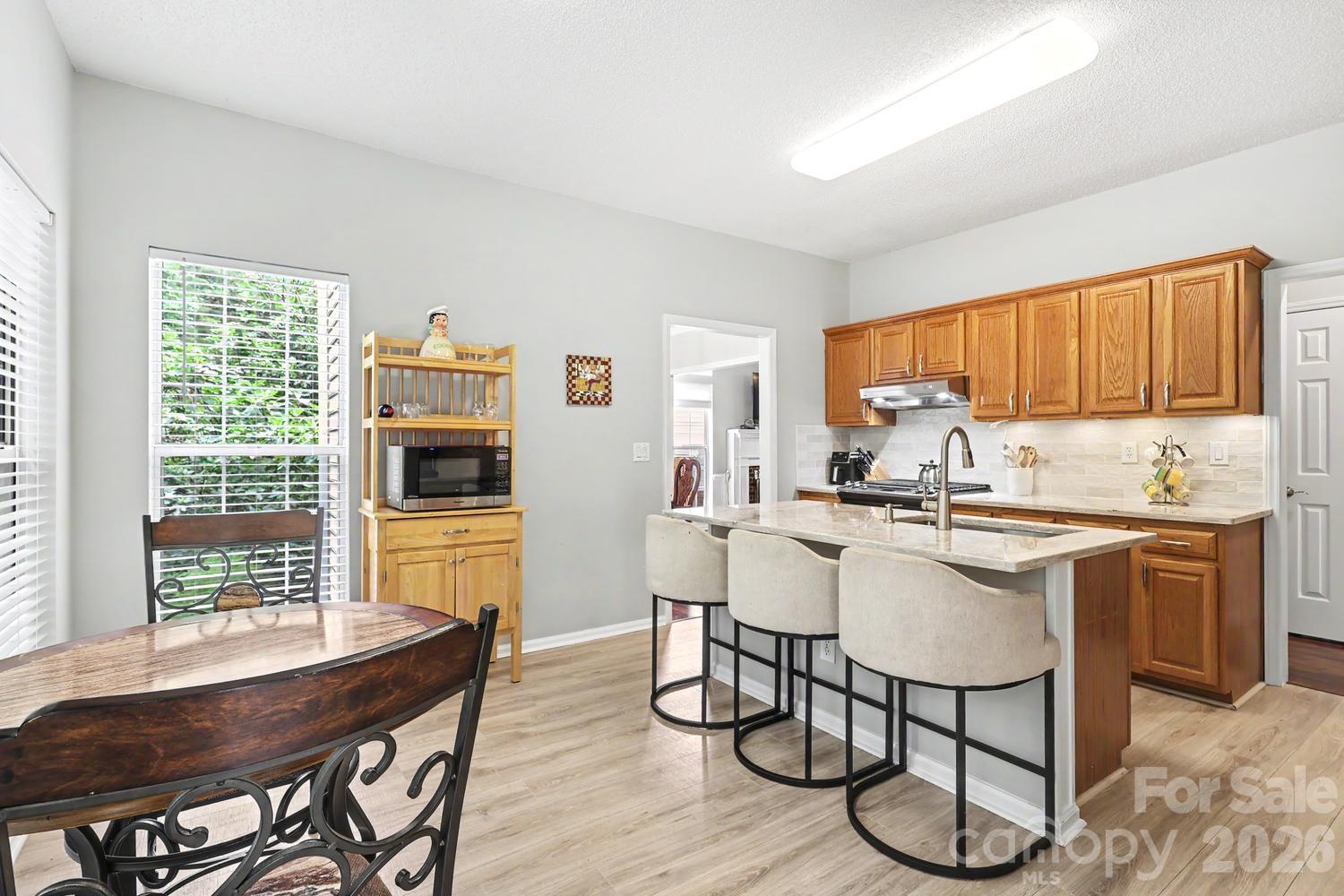 Photo 9 of 4710 Kirkgard Trail, Charlotte, NC