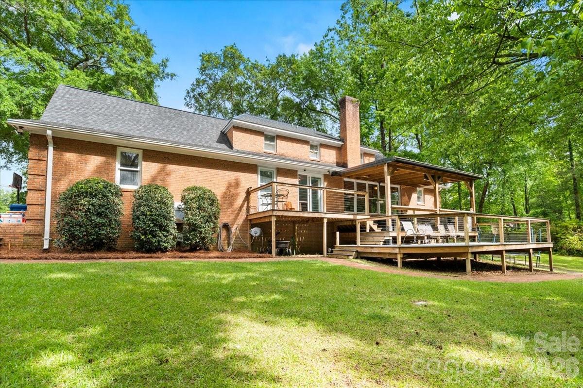 209 Fairway Road, Cheraw, SC - photo 2 of 49