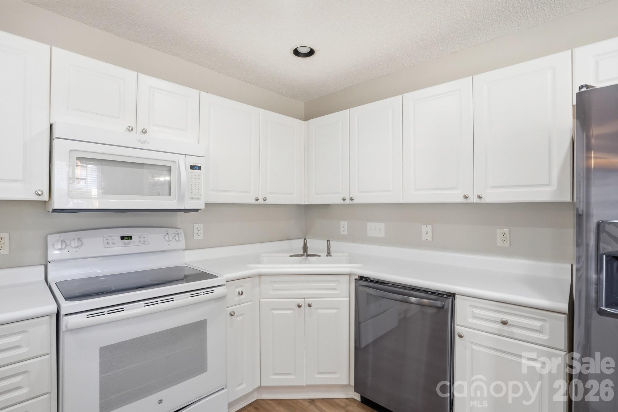 9415 Elizabeth Townes Lane, Charlotte, NC - photo 9 of 44